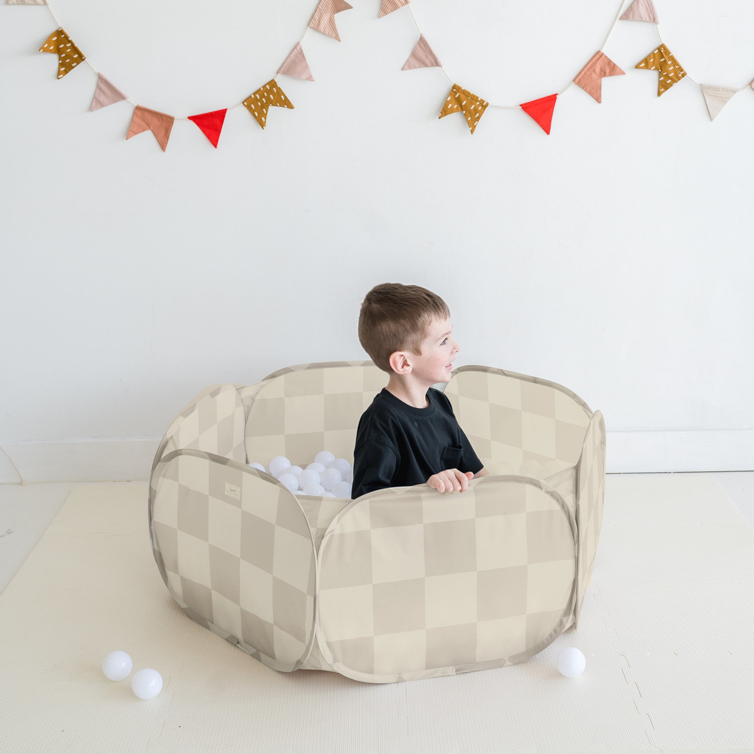 3 Sprouts Recycled Fabric Kids Ball Pit/checkerboard/beige | Wayfair