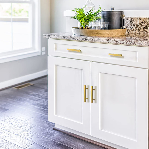 MARLIN MANUFACTURING COMPANY, INCORPORATED 30 Pack Gold Cabinet Handles ...