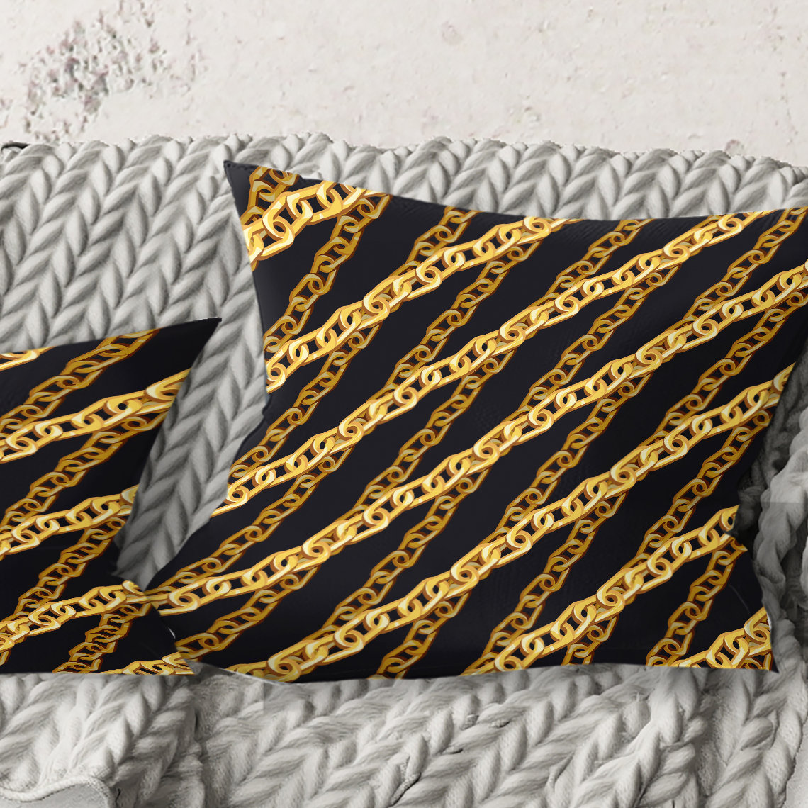 Design Art Golden ZigZag Chain - Mid-Century ModernPrinted Throw Pillow ...