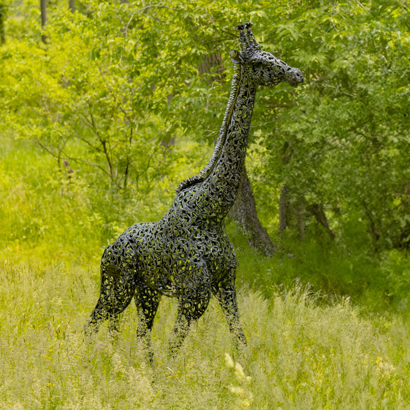 Zaer Ltd International Set of Two 9 and 7ft. Tall Iron Giraffe Statues ...