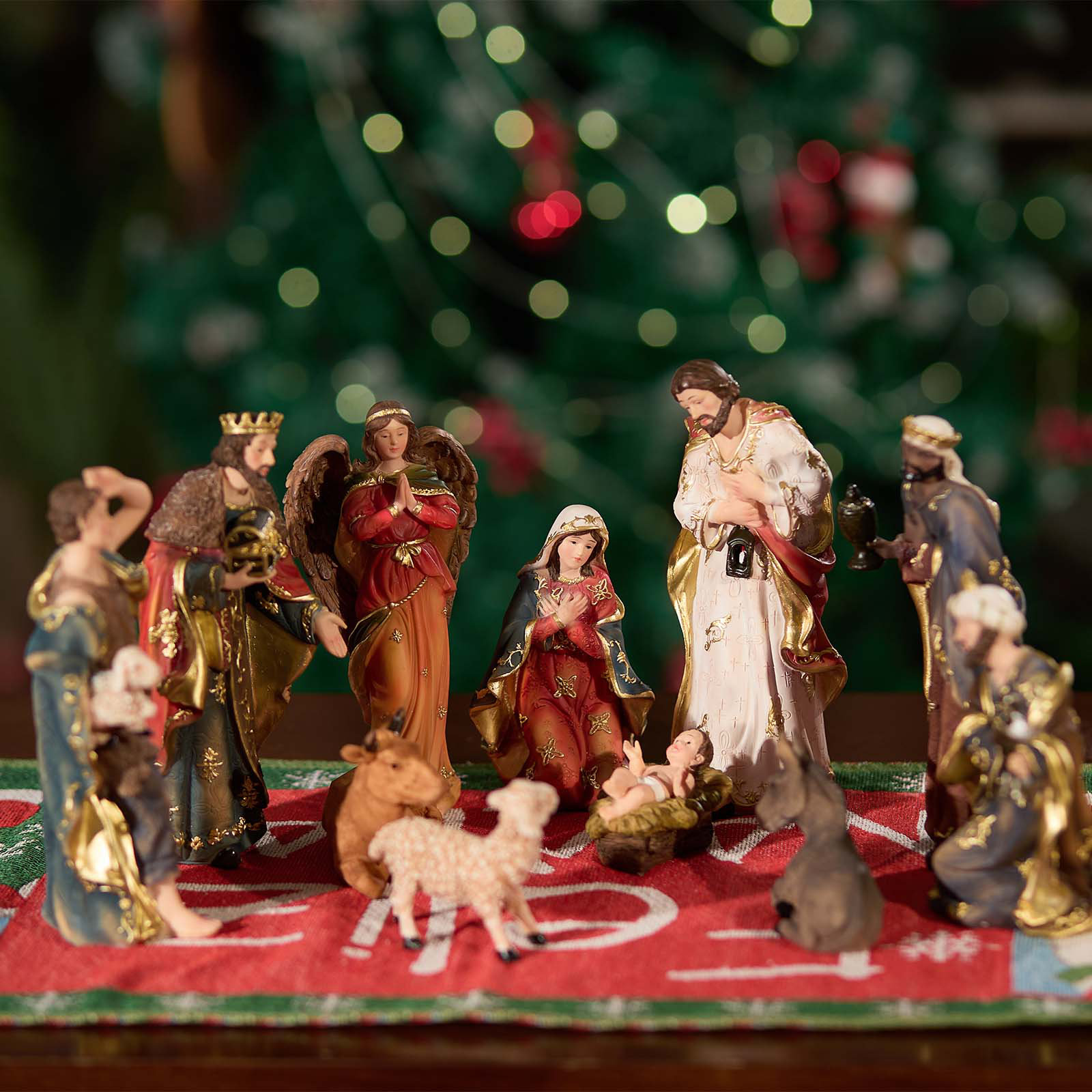 The Holiday Aisle® Nativity Set Christmas Indoor 11 Piece 8 inch Scene ...