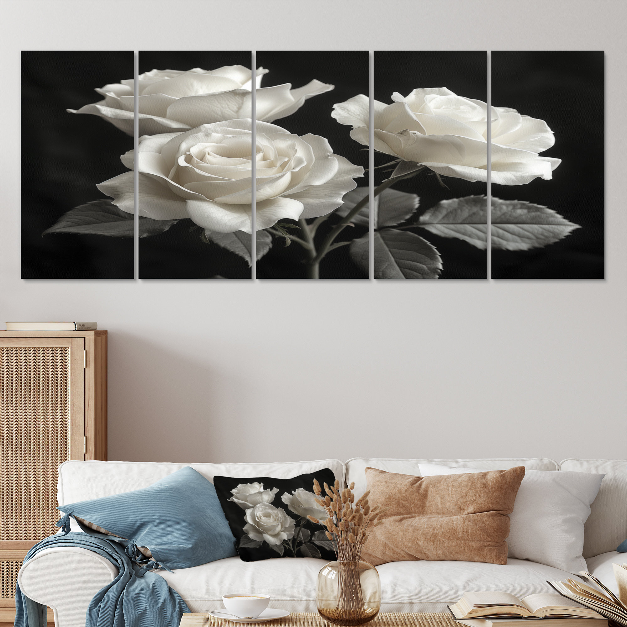 Latitude Run® Monochrome Black And White Roses Bloom II - Roses Wall ...