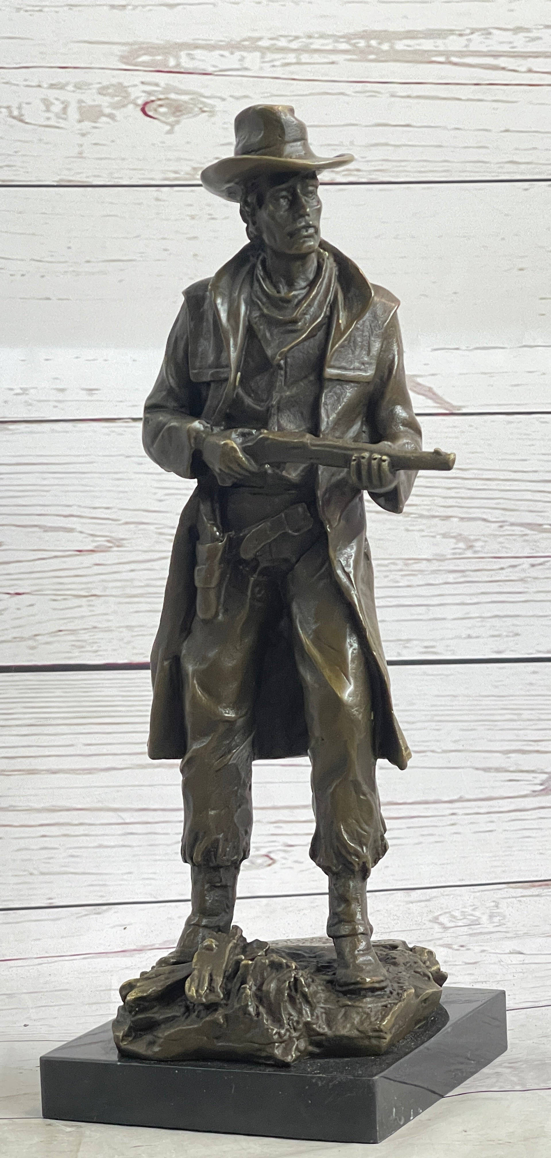 Foundry Select Western Cowboy Outlaw Gunslinger w/ Rifle Bronze ...