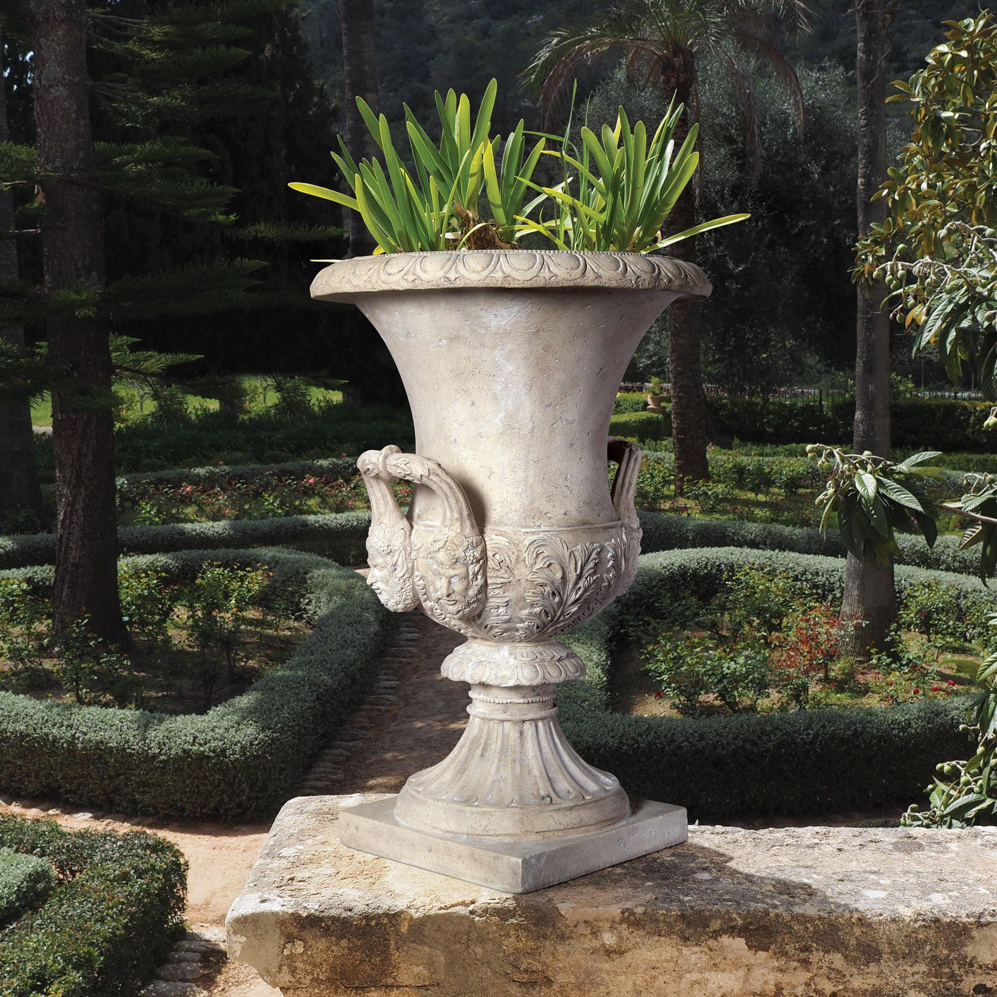 Design Toscano Medici Greenman Architectural Urn Planter - Wayfair Canada