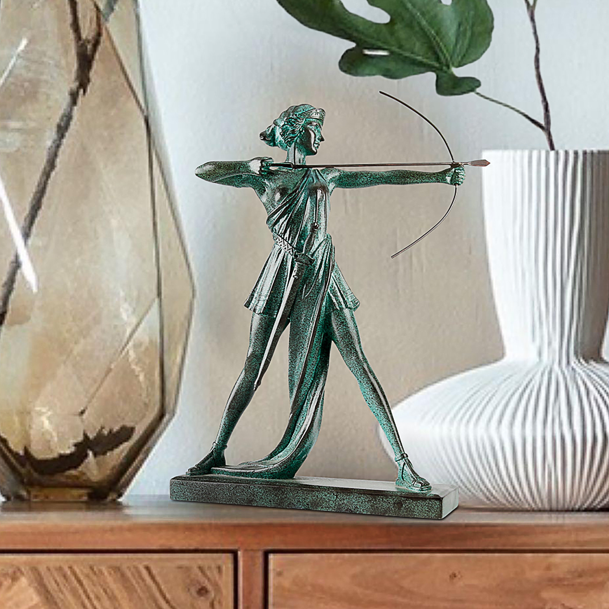 Design Toscano Roman Goddess of the Hunt Figurine - Wayfair Canada