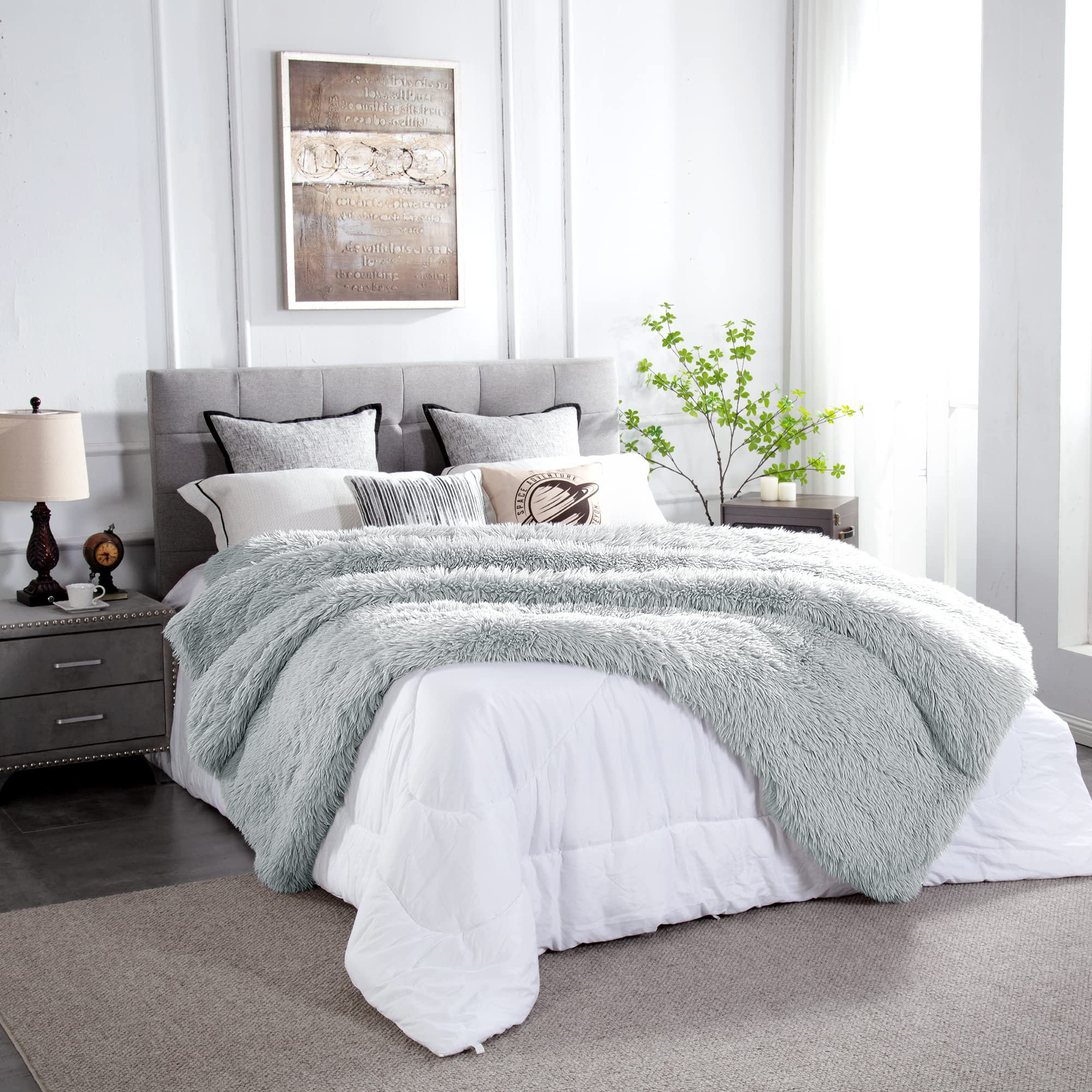 APPENIN WINTER PARK CORP Extra Large Decorative Fluffy Faux Fur Blanket ...