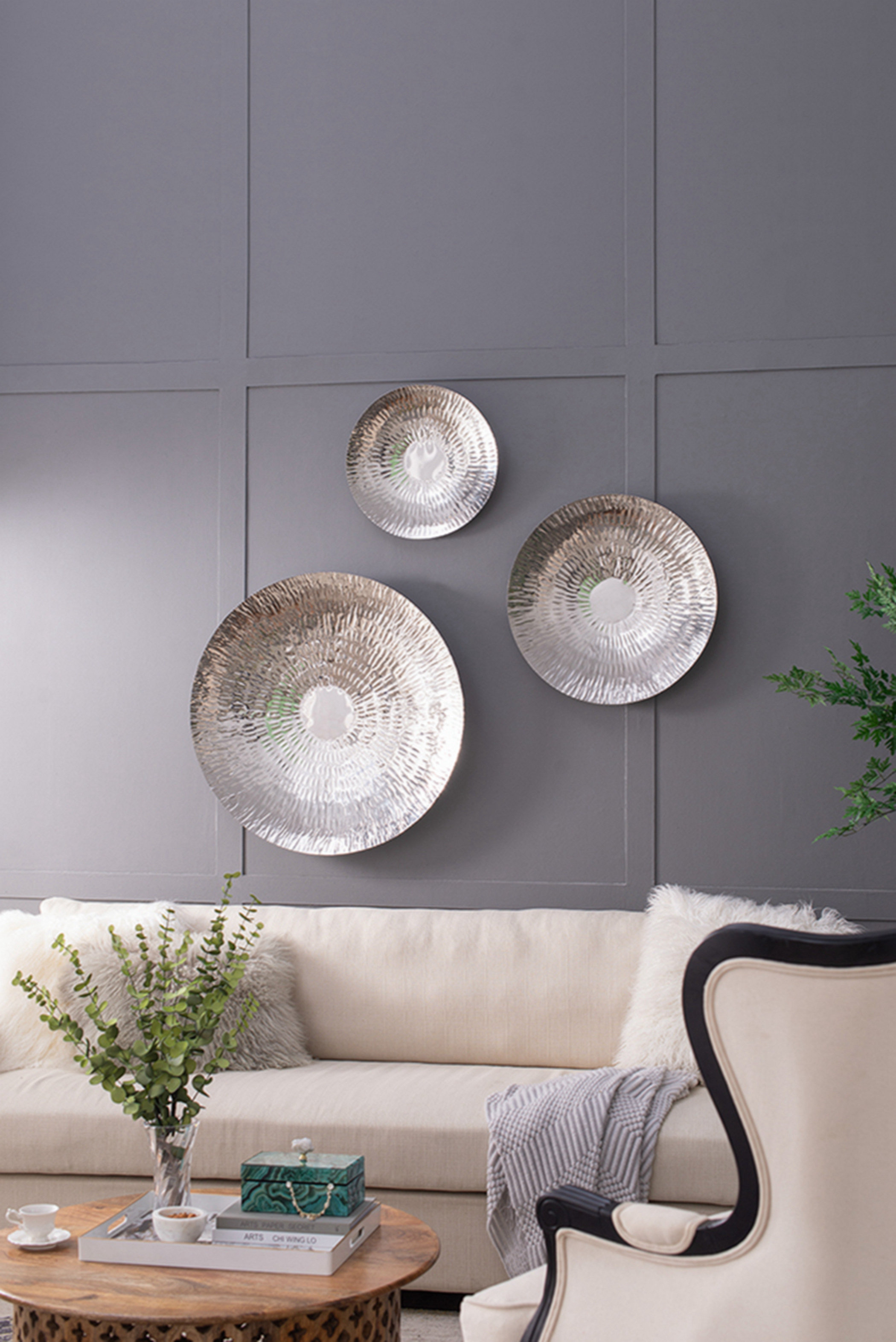 A B Home Silver Textured Oversized Disc Wall Decor For Living Room A B Home Silver Textured Oversized Disc Wall Decor For Living Room