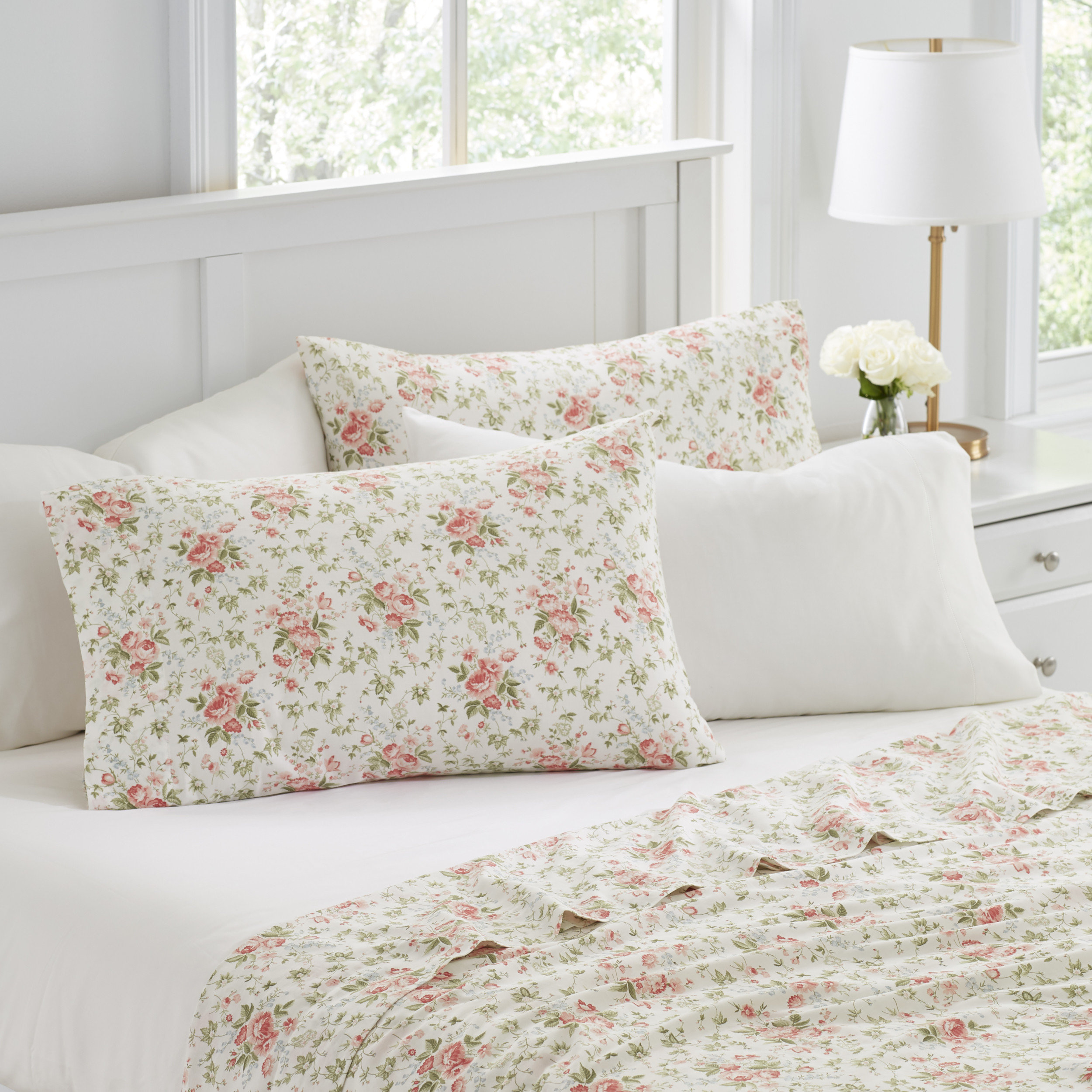 Laura Ashley Marissa 200 Thread Count Floral 100% Cotton Percale Sheet ...