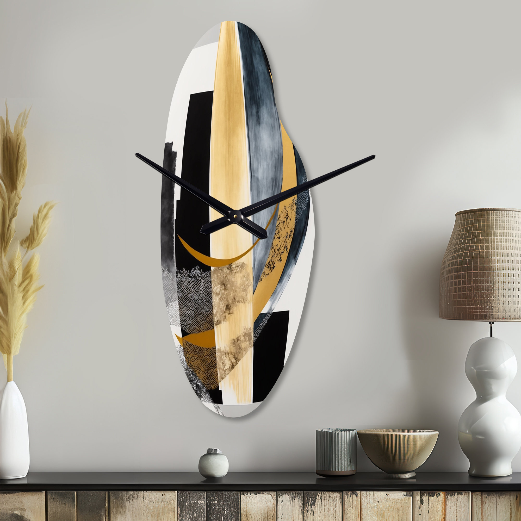 Design Art Glam Art Deco Abstract I - Curved Shape Decorative Black ...