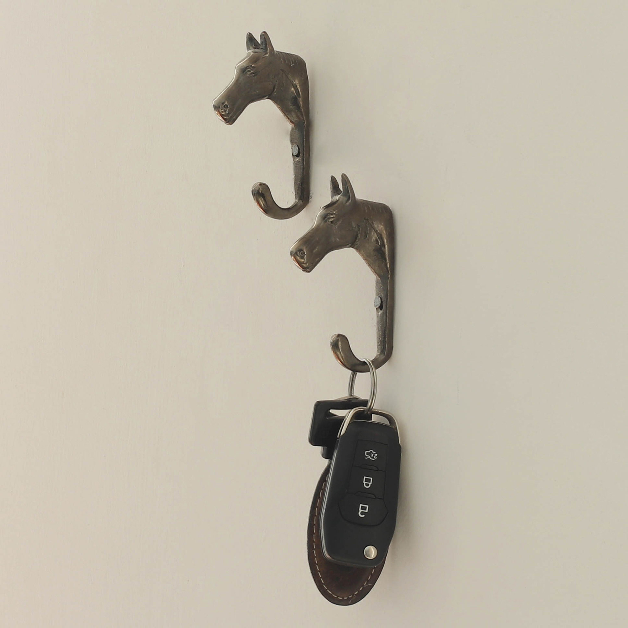 Foundry Select Trashaun Regal Horse Wall Hook - Wayfair Canada