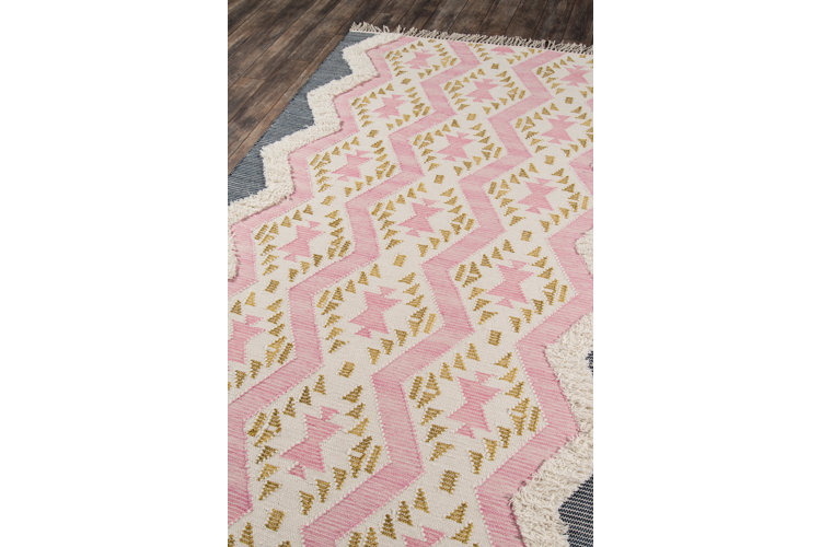 Top 10 Pink Geometric Area Rugs in 2023 | Wayfair