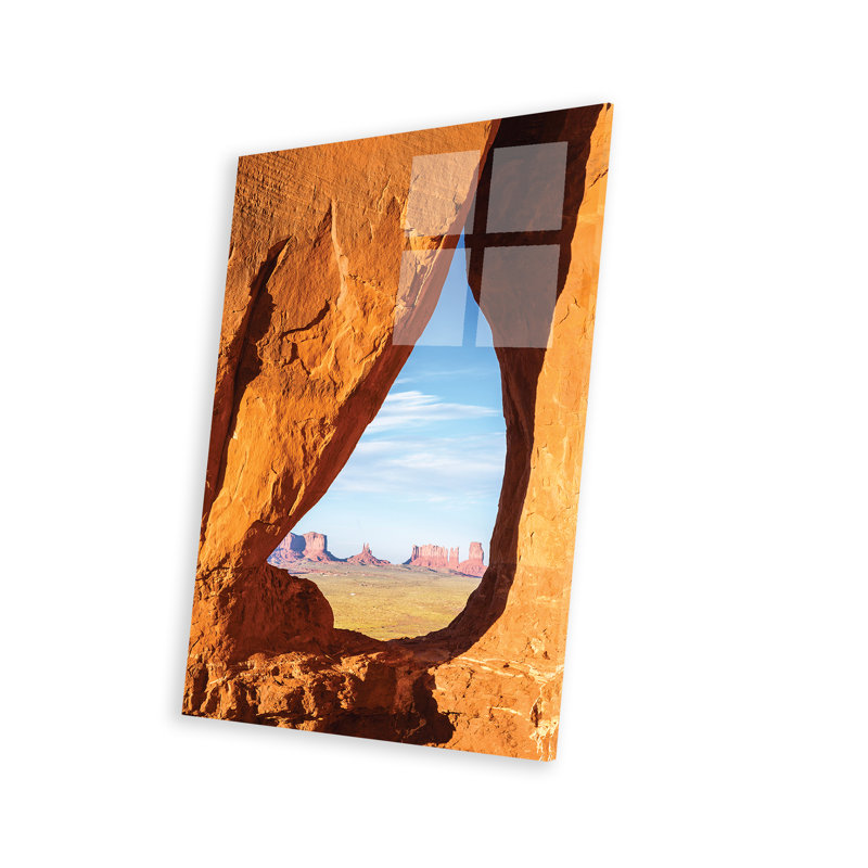 Union Rustic Kennisha Teardrop Arch, Monument Valley by Matteo Colombo ...