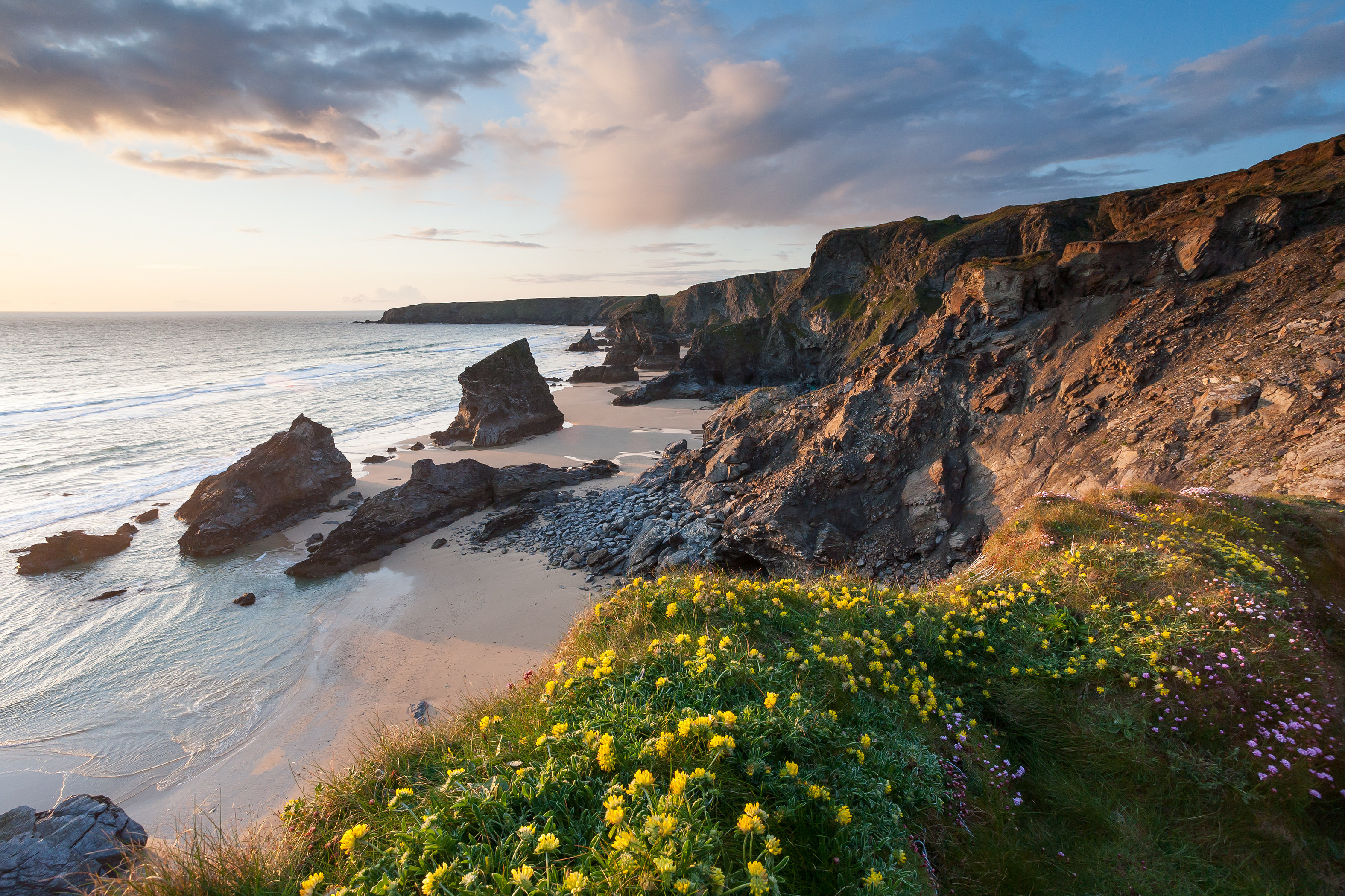 Highland Dunes Barkett Bedruthan Steps On Canvas by Ianwool Photograph ...