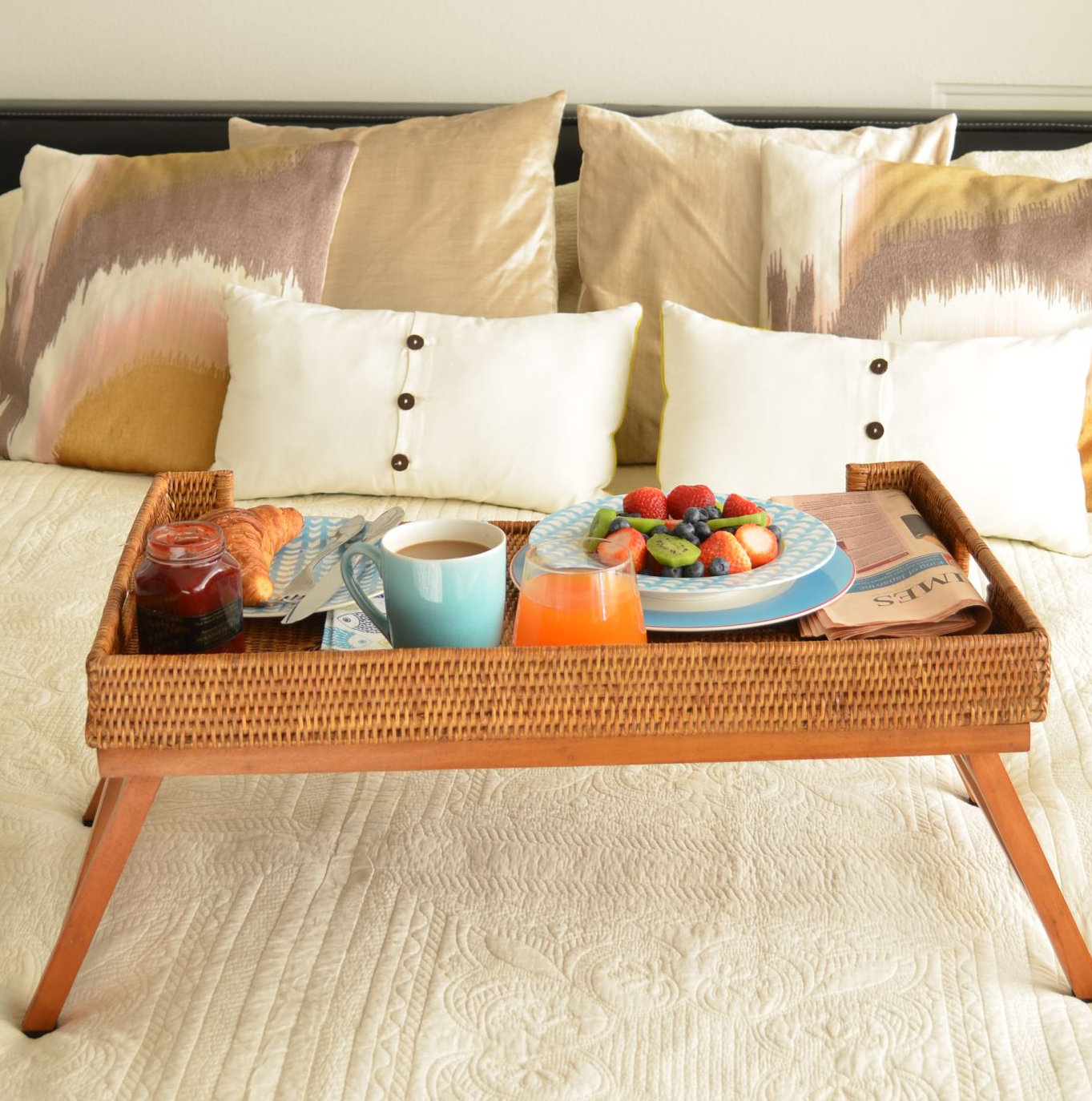 Beachcrest Home™ Everard Rattan Breakfast Tray & Reviews | Wayfair