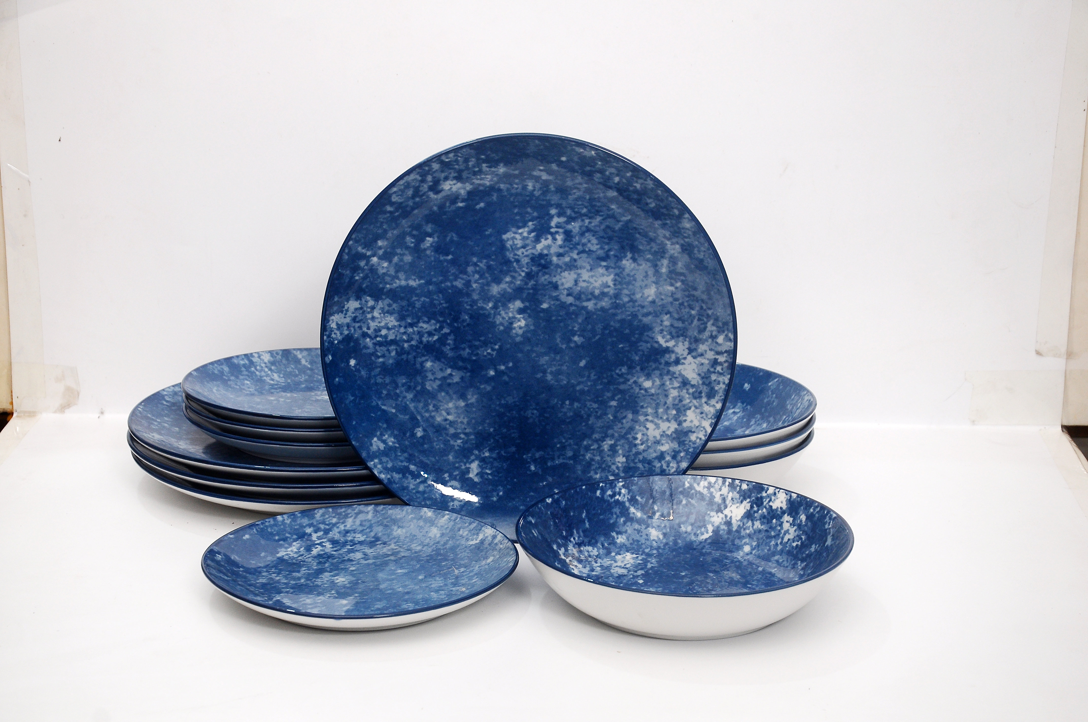 Godinger Silver Art Co Wingate Porcelain 12 Piece Dinnerware Set ...