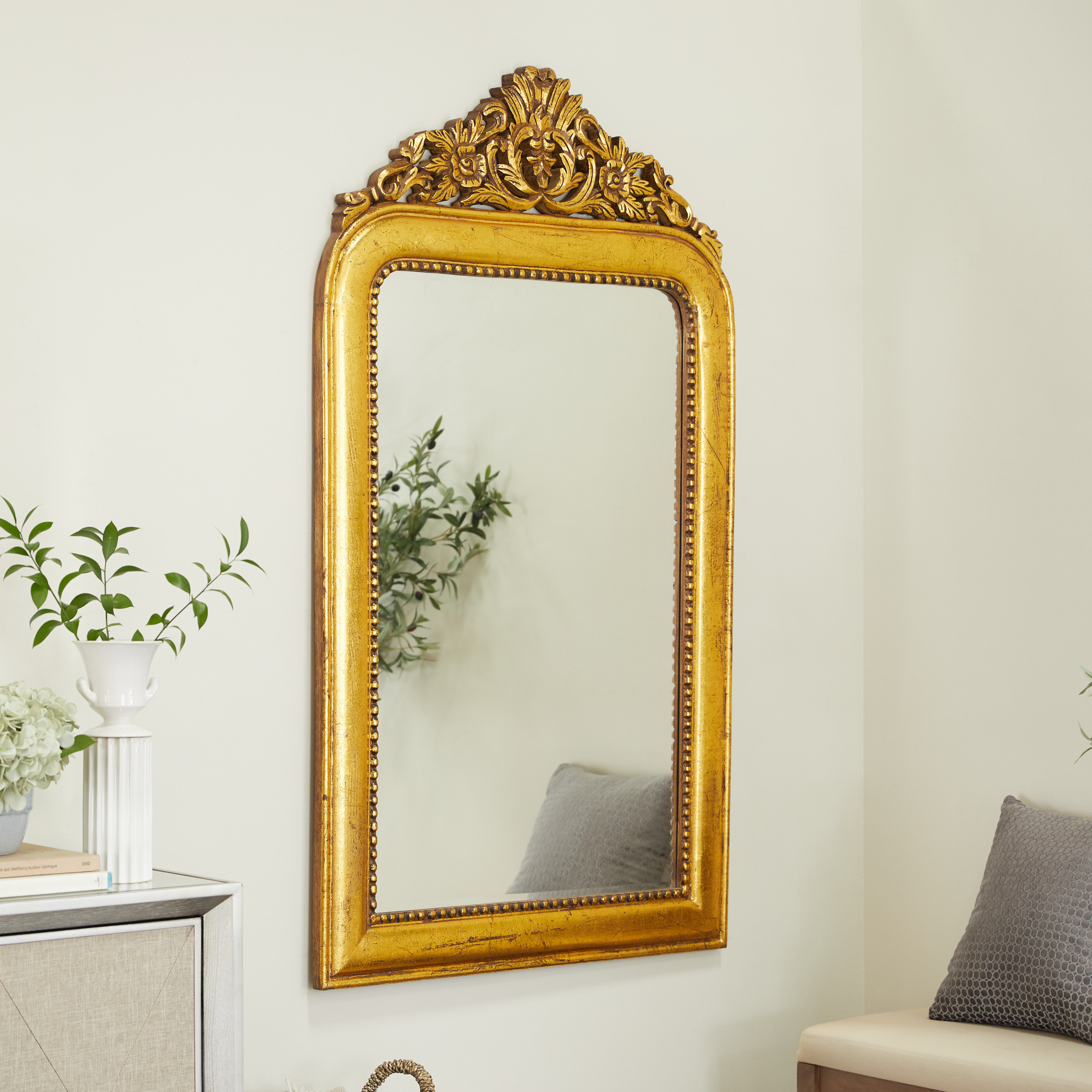 Rosdorf Park Acsa Mango Wood Intricately Carved Acanthus Floral Gold ...