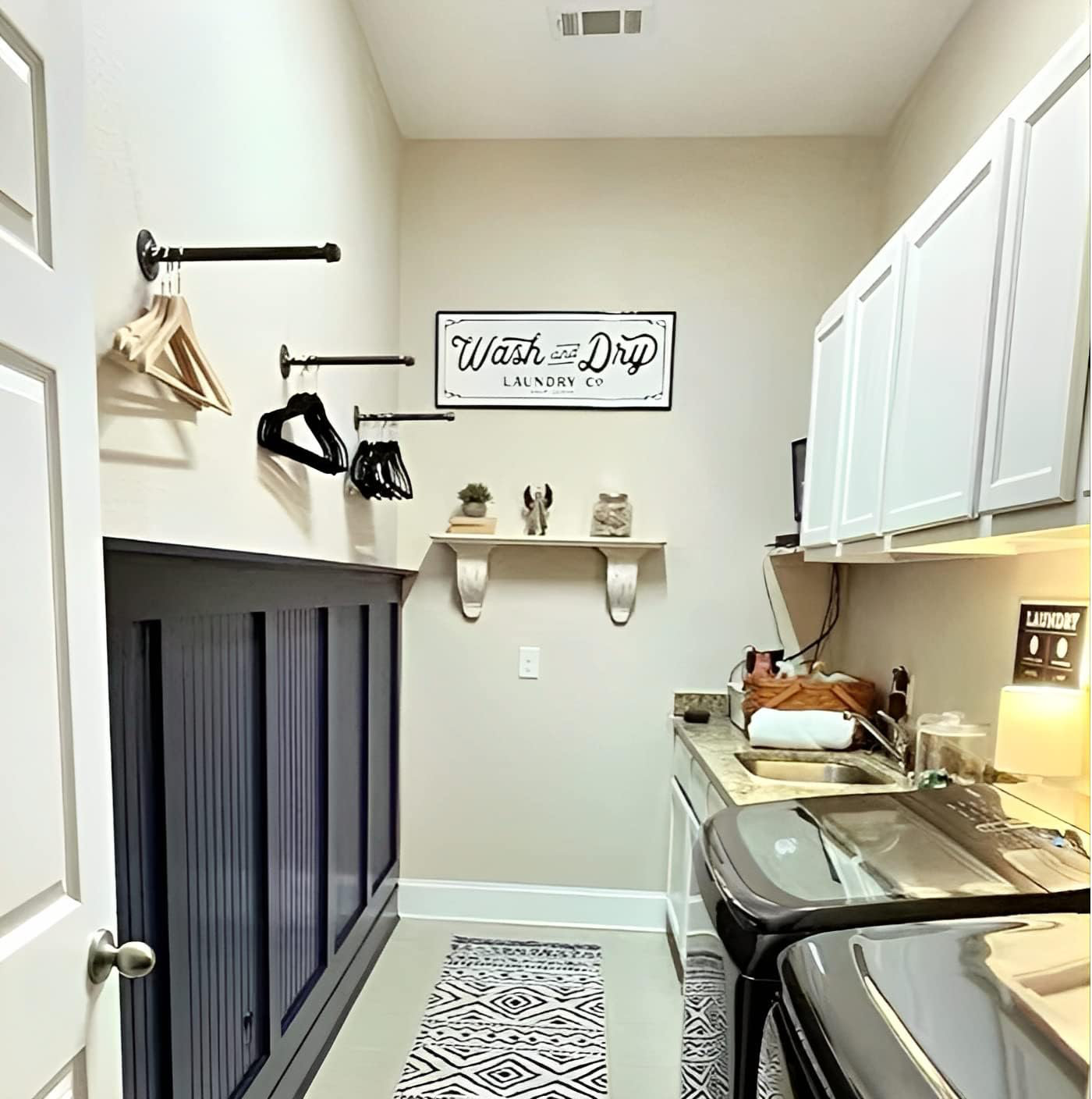 17 Stories Industrial Pipe Clothing Rack 12 Inch 4 Pack, Wall Mounted ...