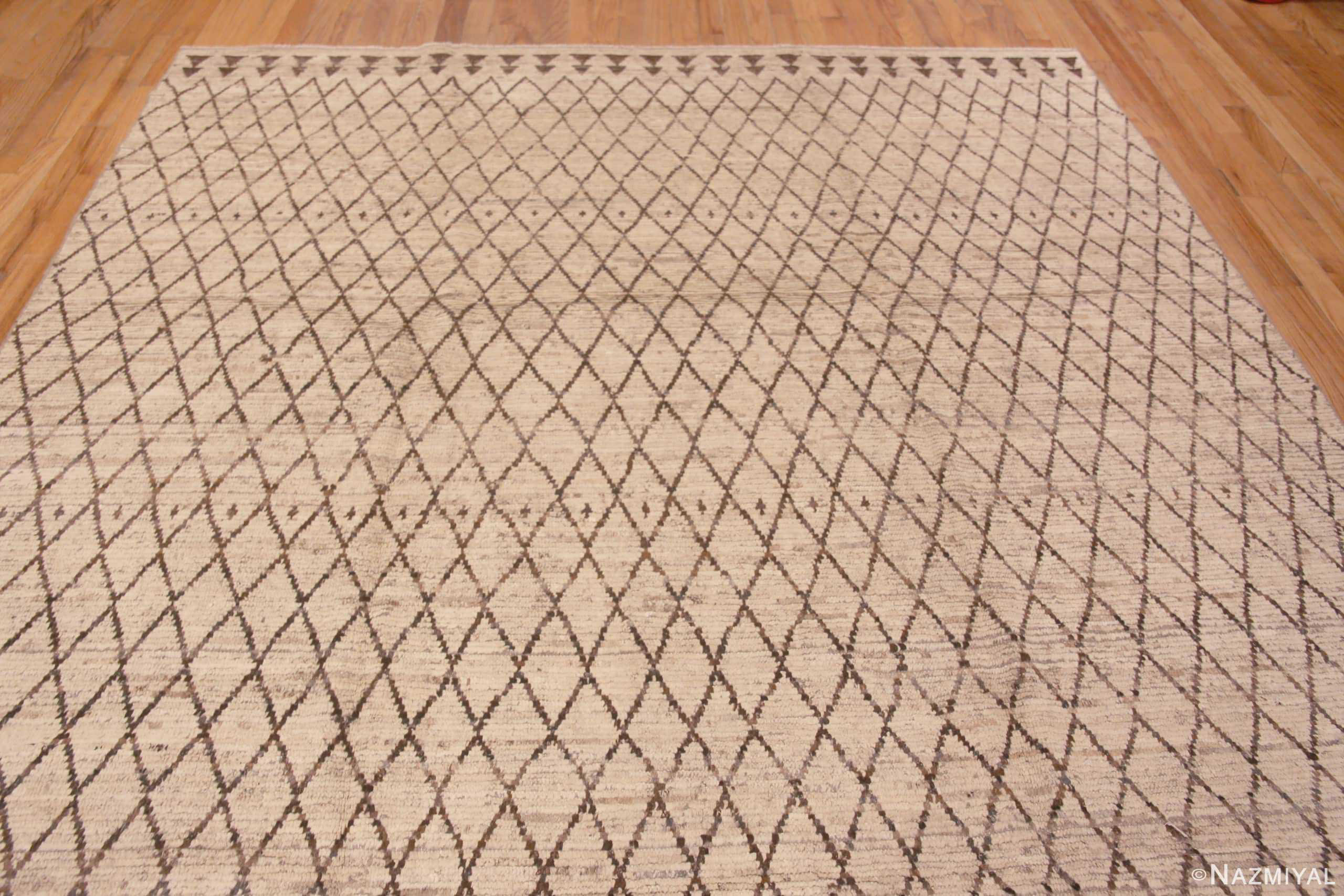 Nazmiyal Collection One-of-a-Kind Light Ivory/Brown Diamond Pattern ...