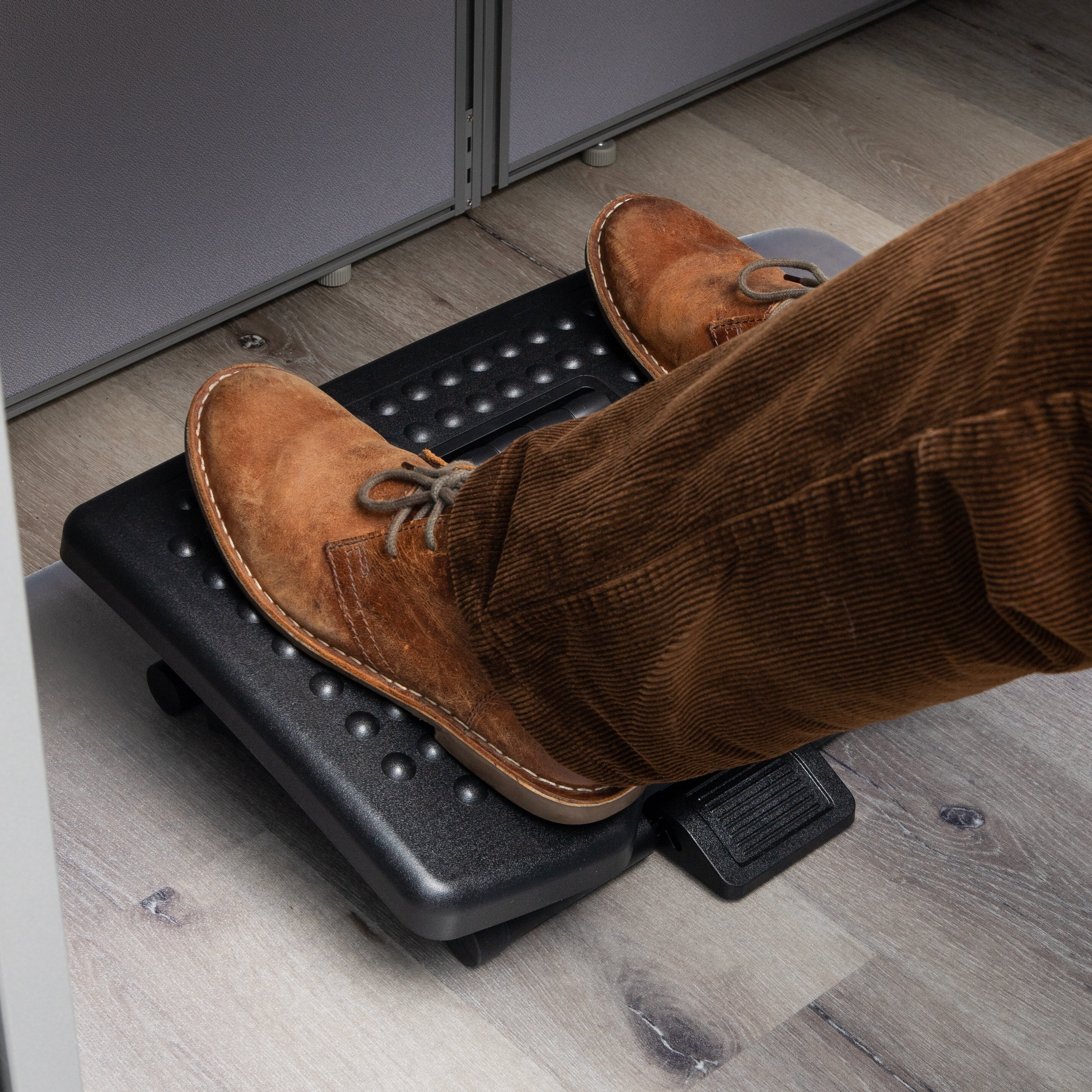 Mind Reader Foot Rest, Under Desk at Work, Ergonomic, Height Adjustable ...
