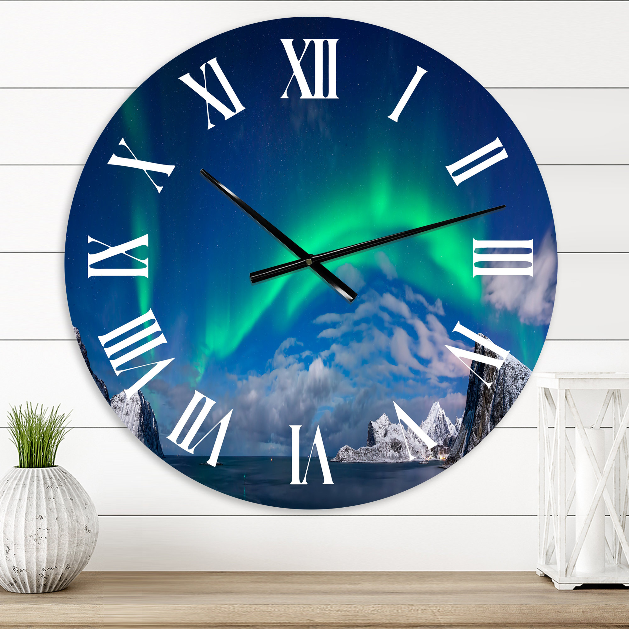 East Urban Home Aurora Borealis Above FLaget Bay - Traditional wall ...
