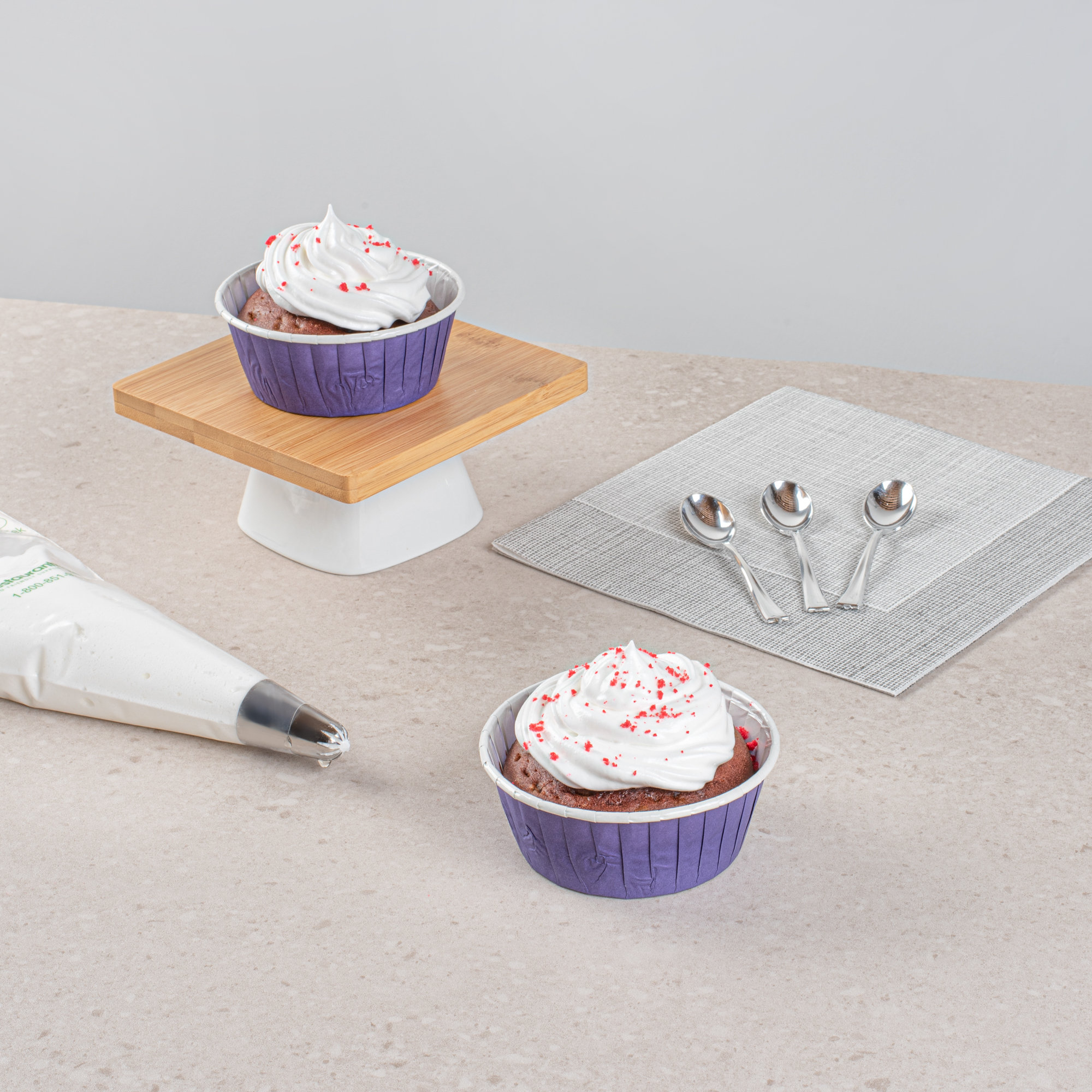 Restaurantware-Panificio 5 Ounce Baking Cups, 200 Pleated Cupcake ...