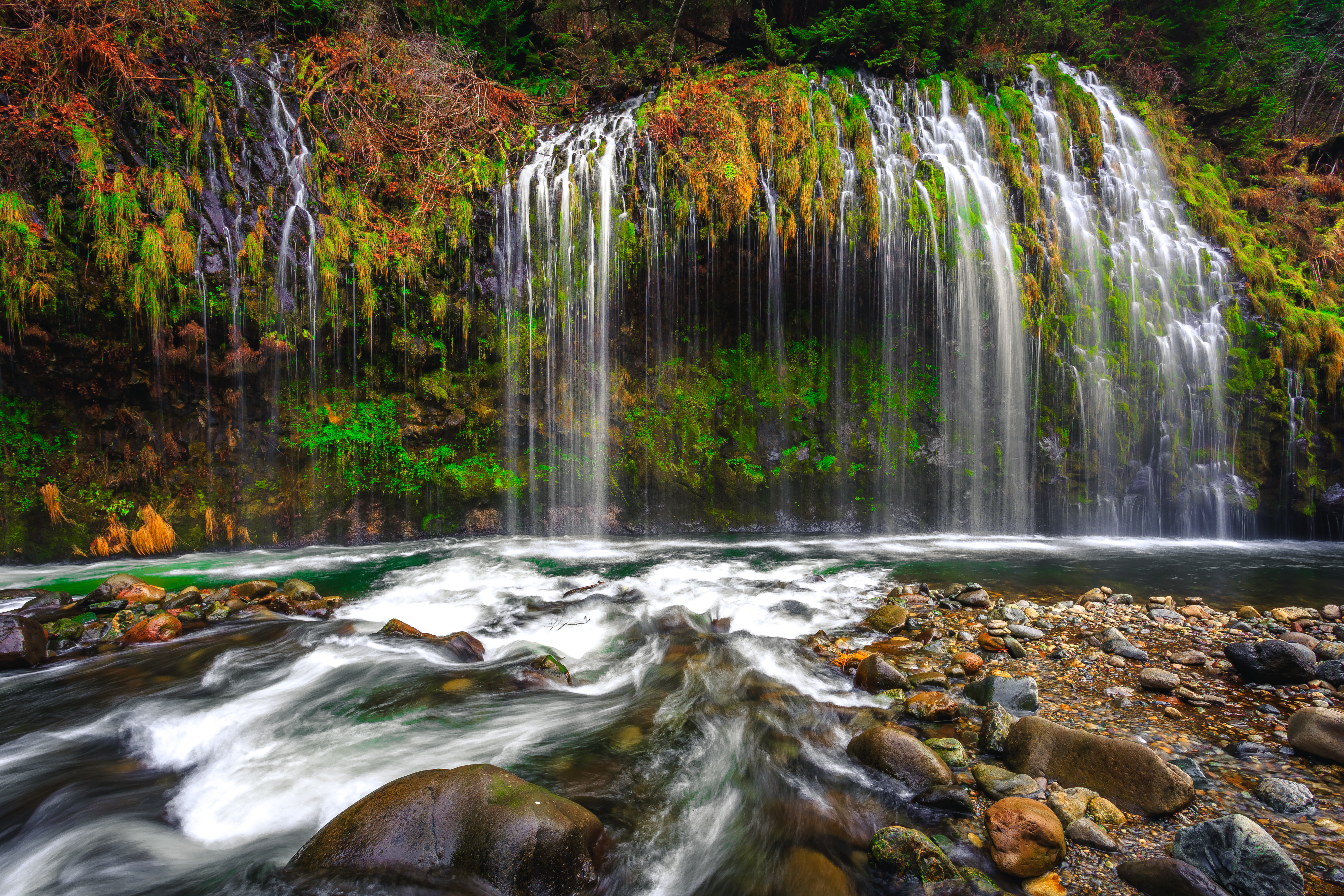 Loon Peak® Kaukauna Mossbrae Falls, California On Canvas Photograph ...