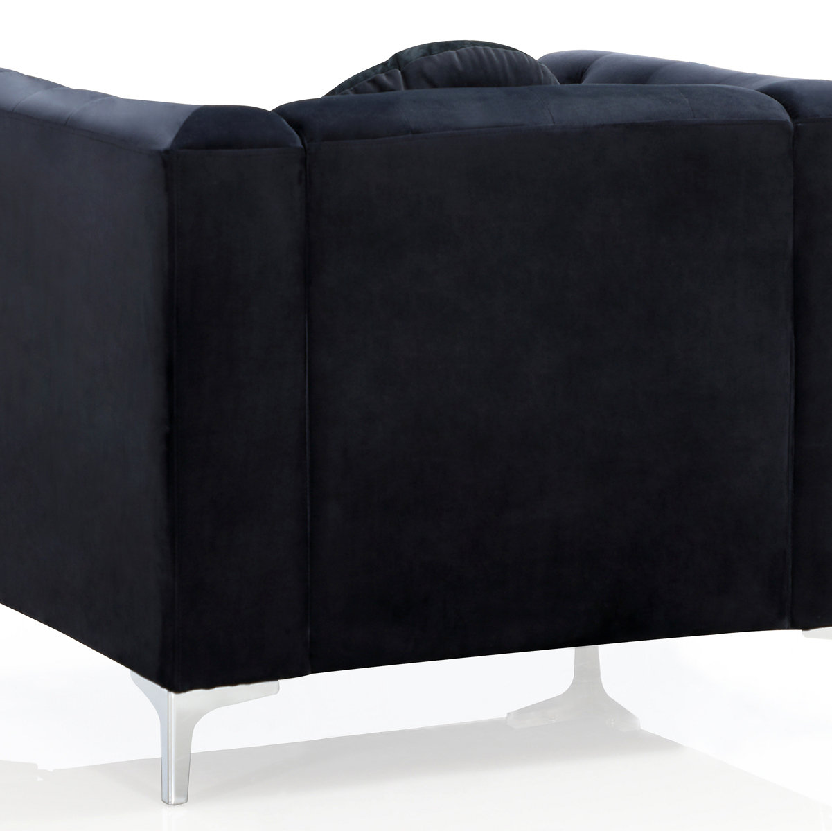 Everly Quinn Koreem 38.09'' Wide Tufted Velvet Chesterfield Chair ...