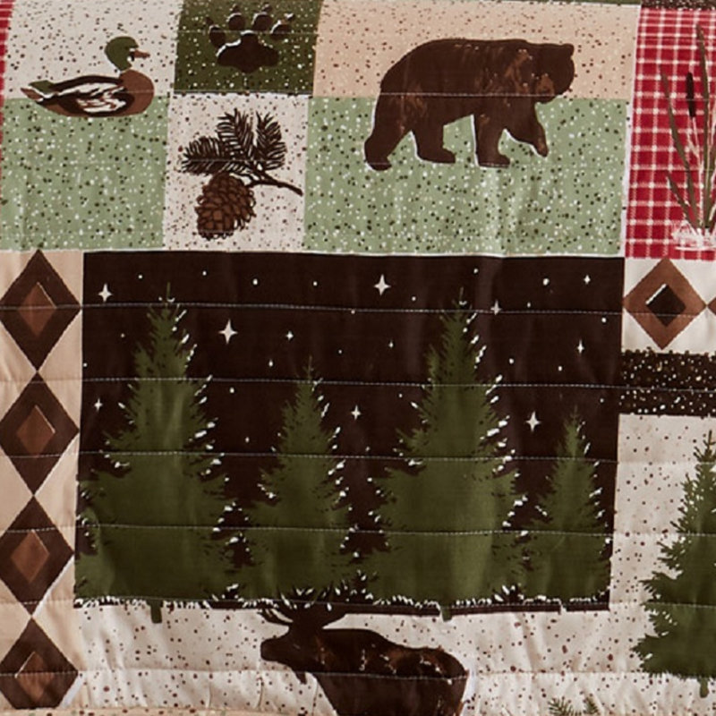 FreshFolds Nature / Animals Lodge Patchwork Quilt Set with Shams ...
