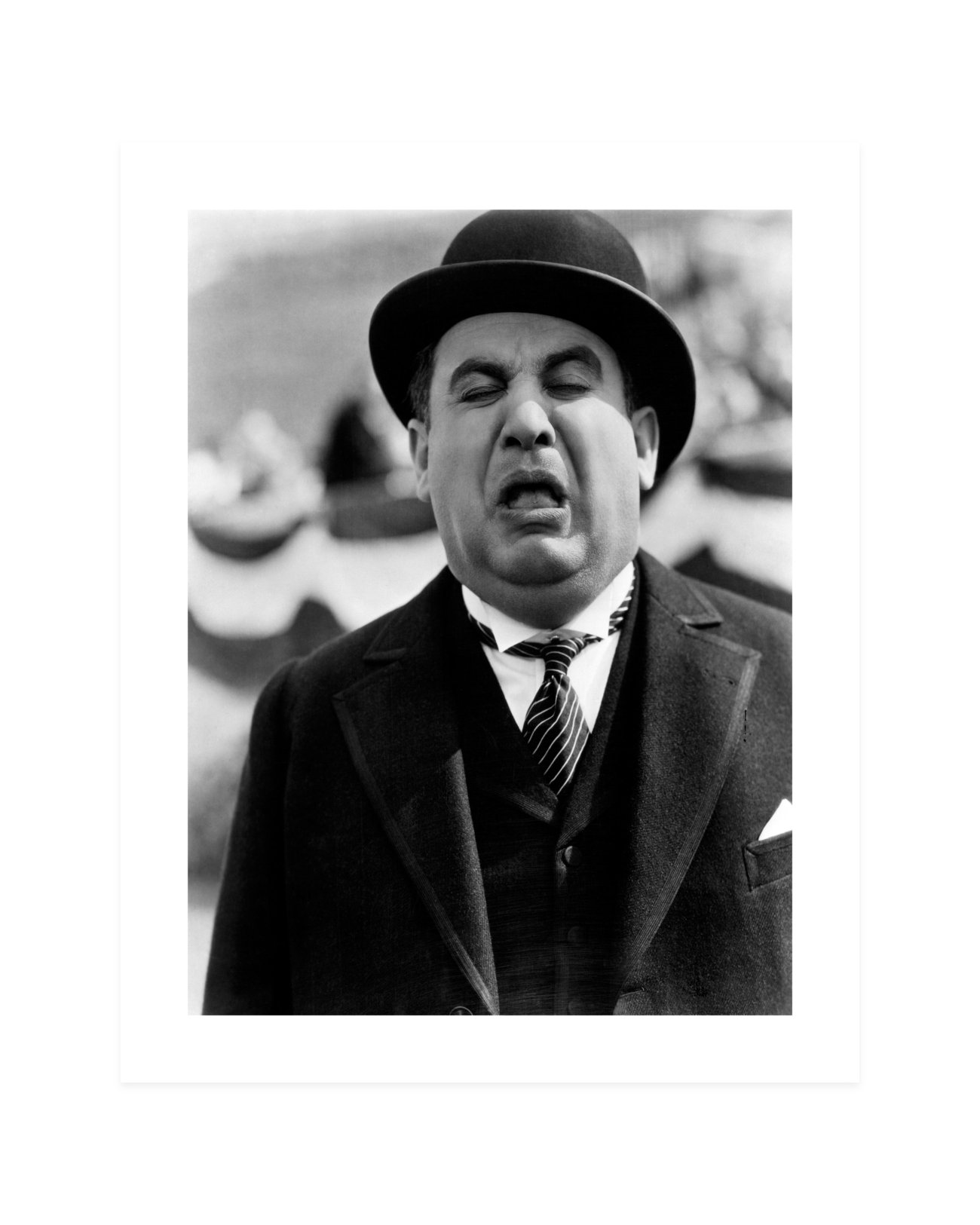 Globe Photos Entertainment & Media Close-up of Billy Gilbert - Unframed ...