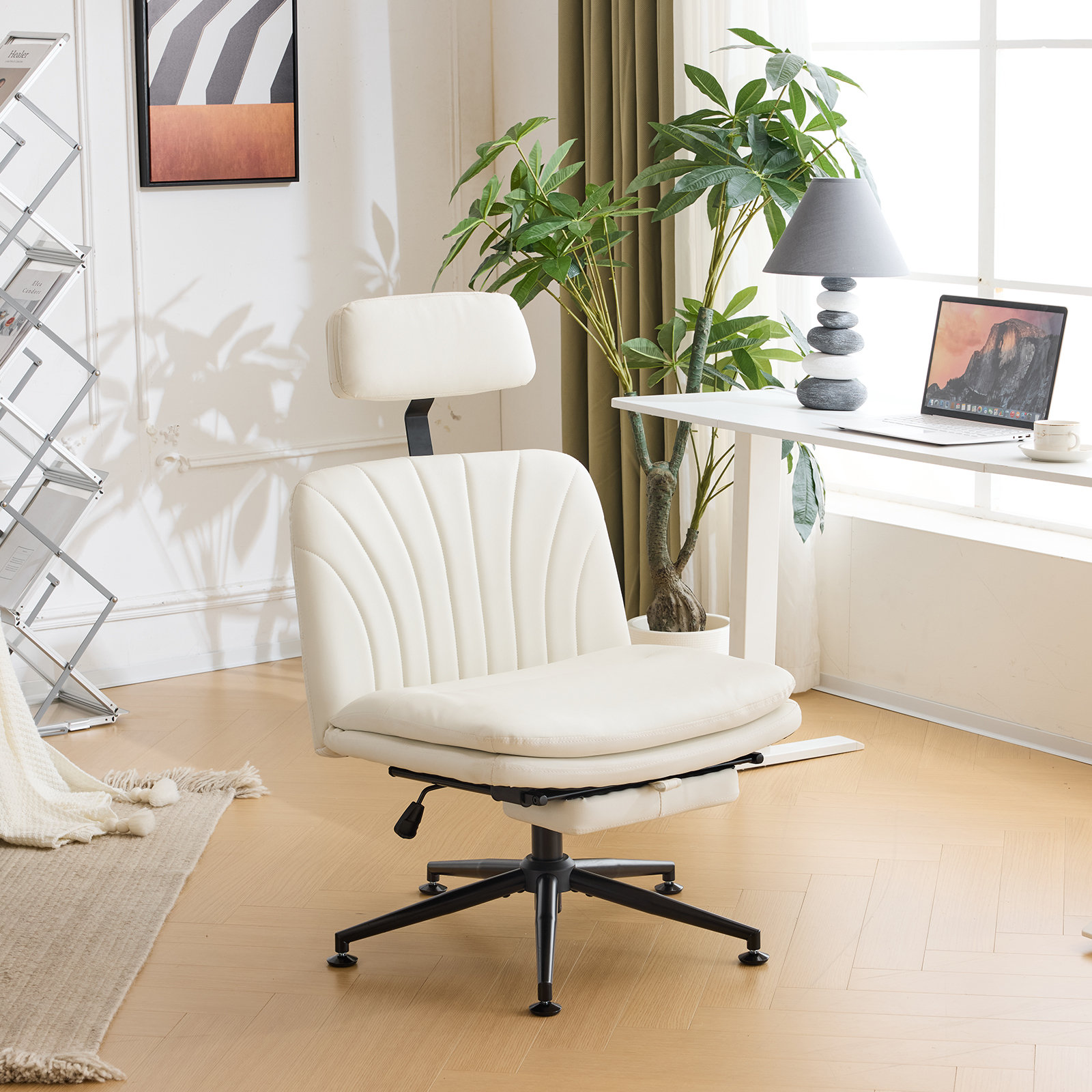 Latitude Run® 24.41'' W Task Office Chair & Reviews | Wayfair
