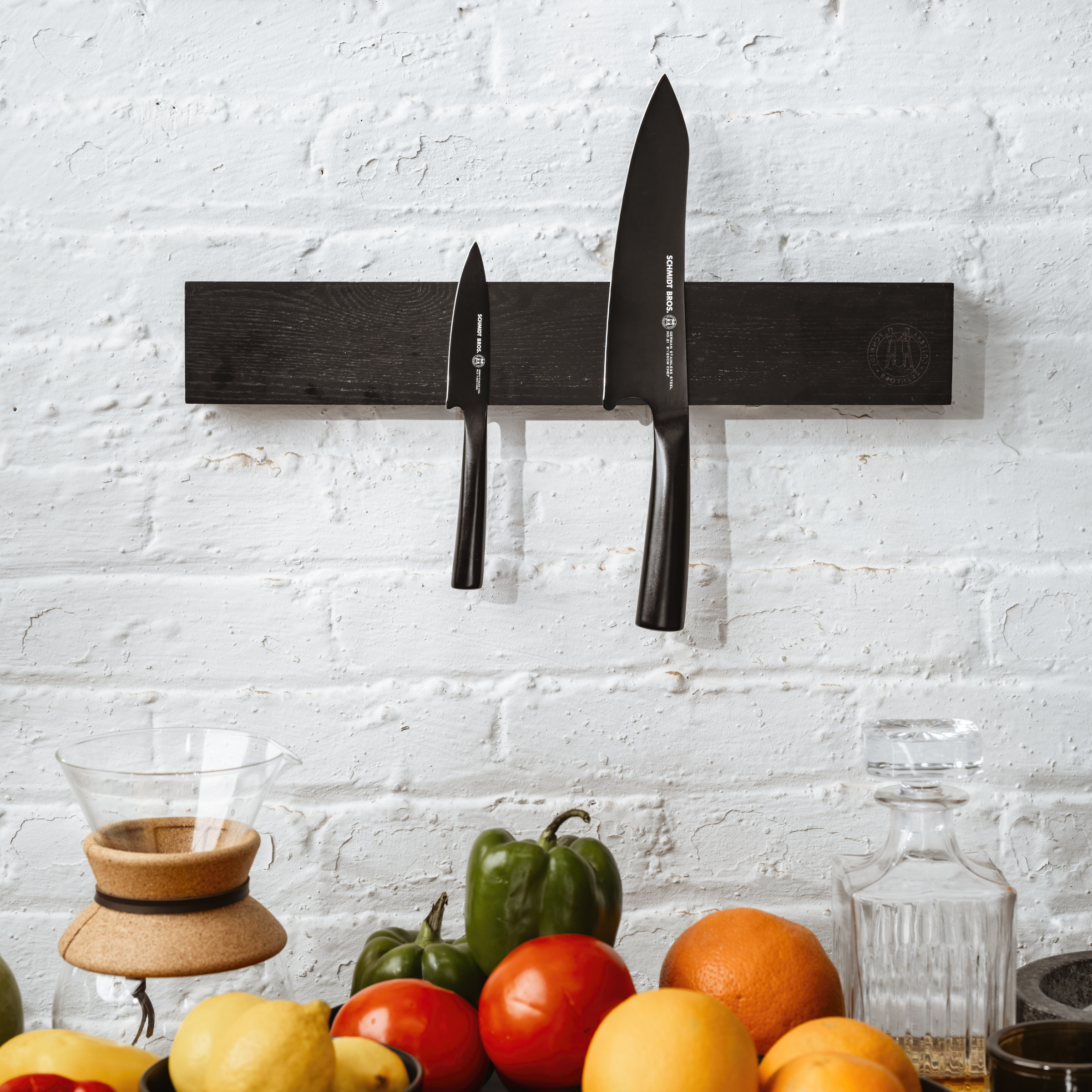 Schmidt Brothers Cutlery Schmidt Brothers™ Cutlery Black 18" Wall Bar ...