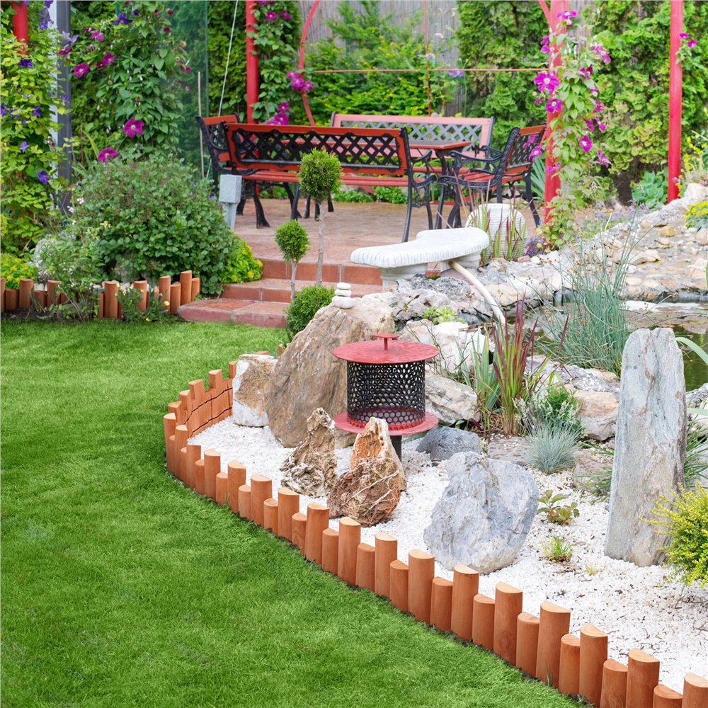 Yaheetech 7 H x 33 W Wood Garden Fence Lawn Edging Borders | Wayfair