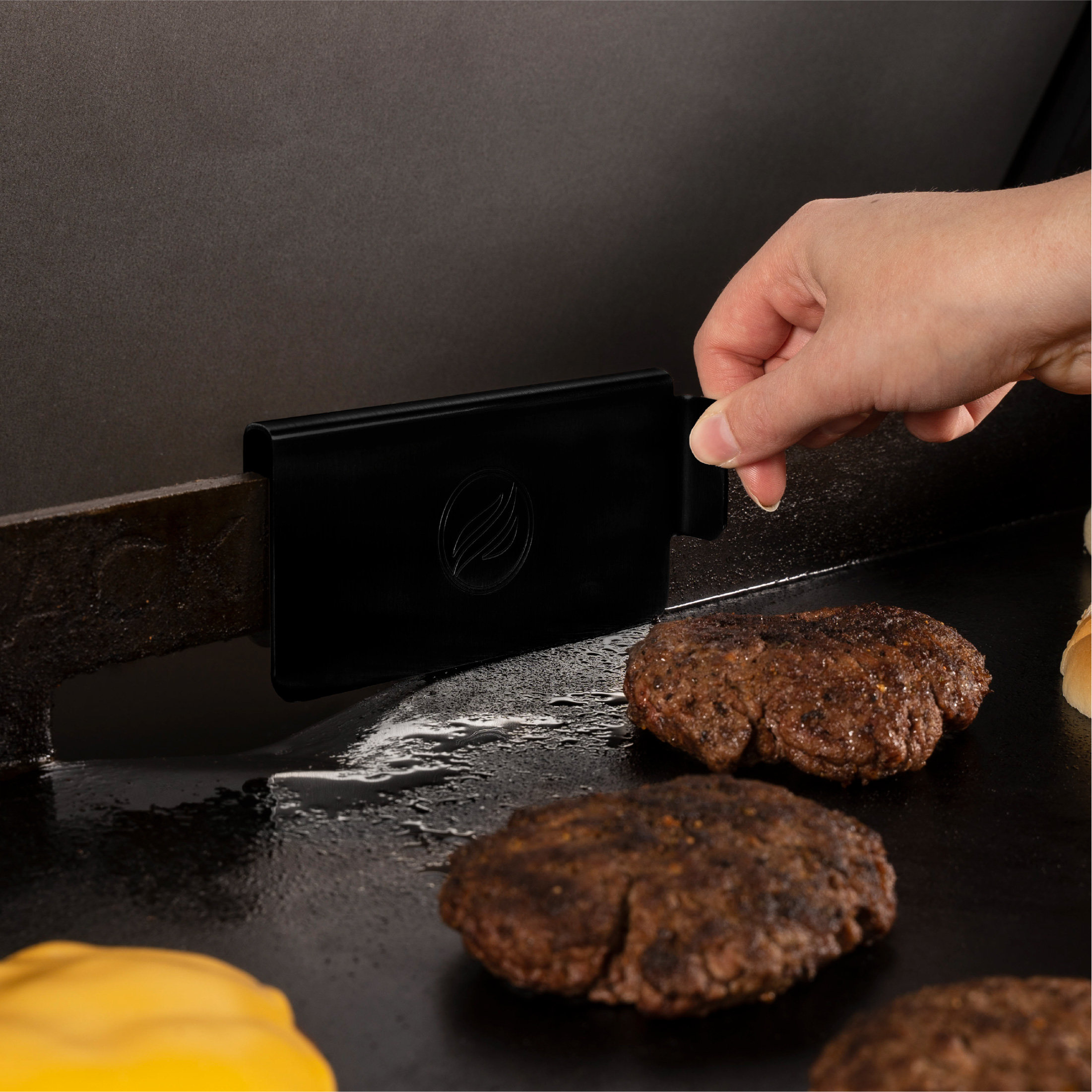 Blackstone Side Shelf Rail Tool Hooks and Grease Gate for Griddles with ...