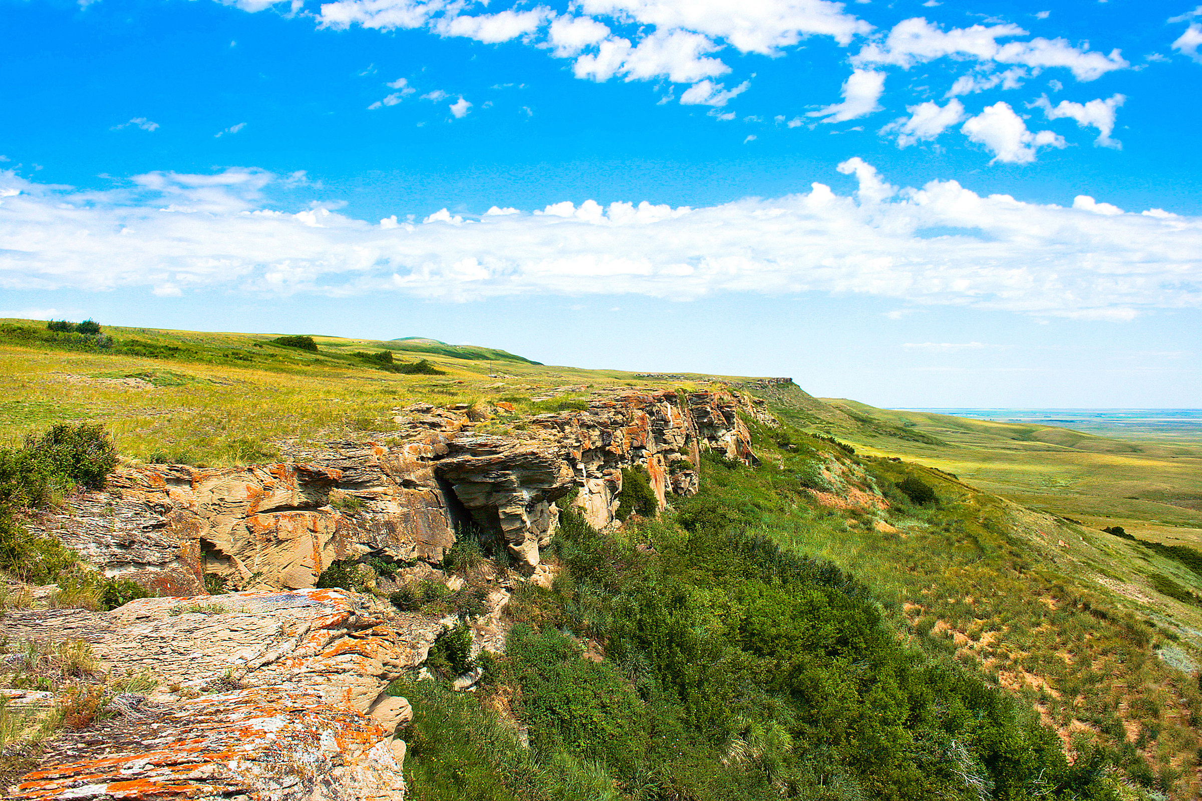 Highland Dunes Head-Smashed-In Buffalo Jump, Alberta, Canada - Wayfair ...