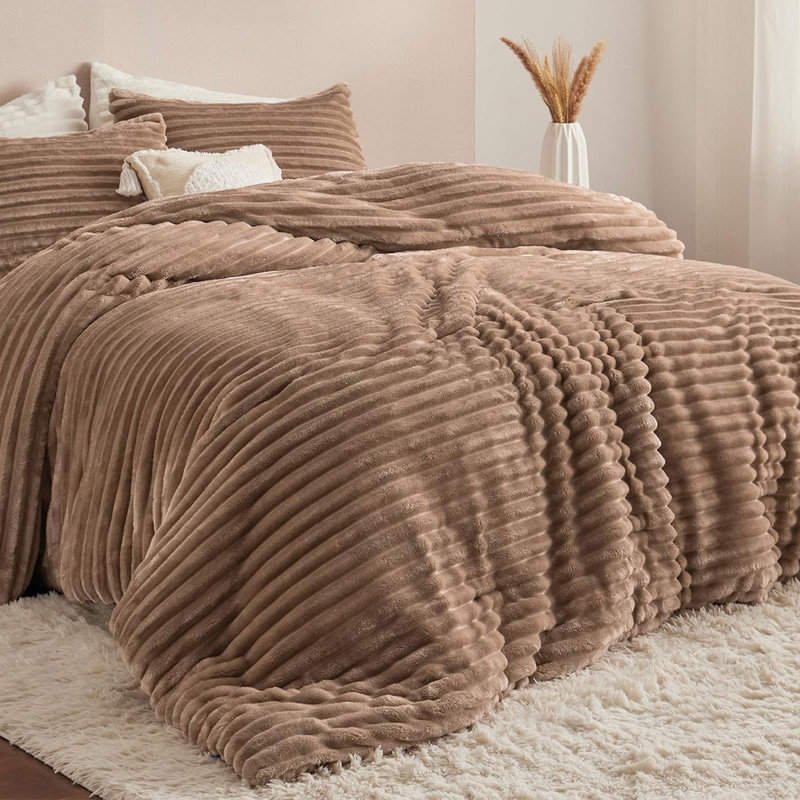 NOMBEL Fluffy Comforter Set Queen - Super Soft Faux Fur Comforter Queen ...