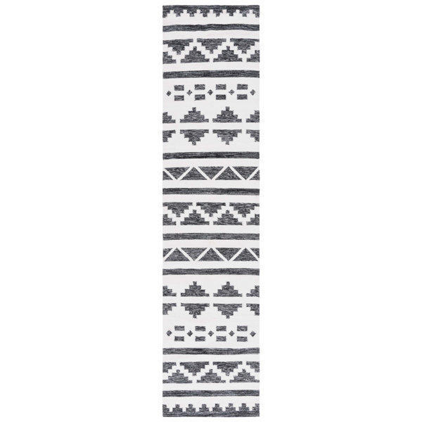 Safavieh Kilim Hand Woven Performance Southwestern Rug | Wayfair