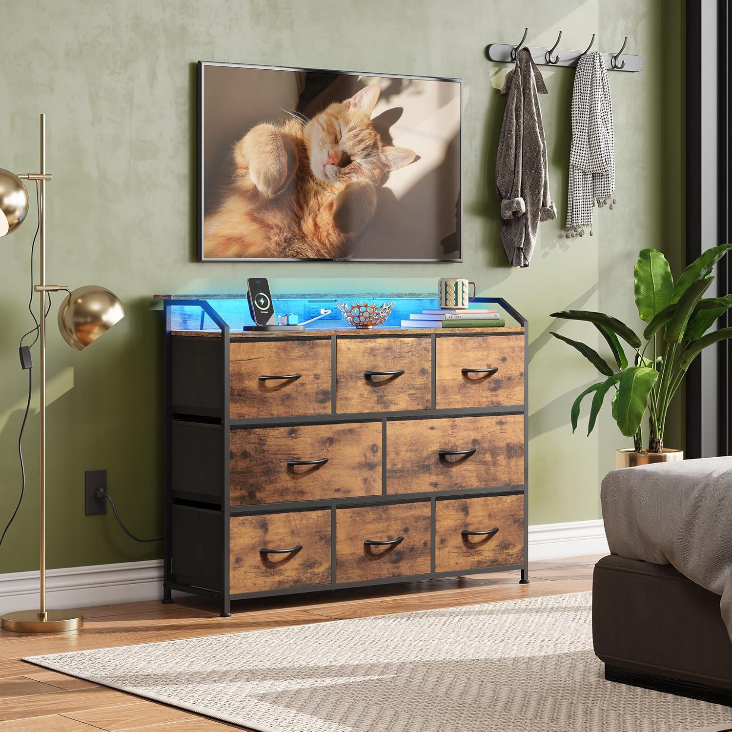 Wrought Studio Commode à DEL pour chambre à coucher, meuble télé pour ...