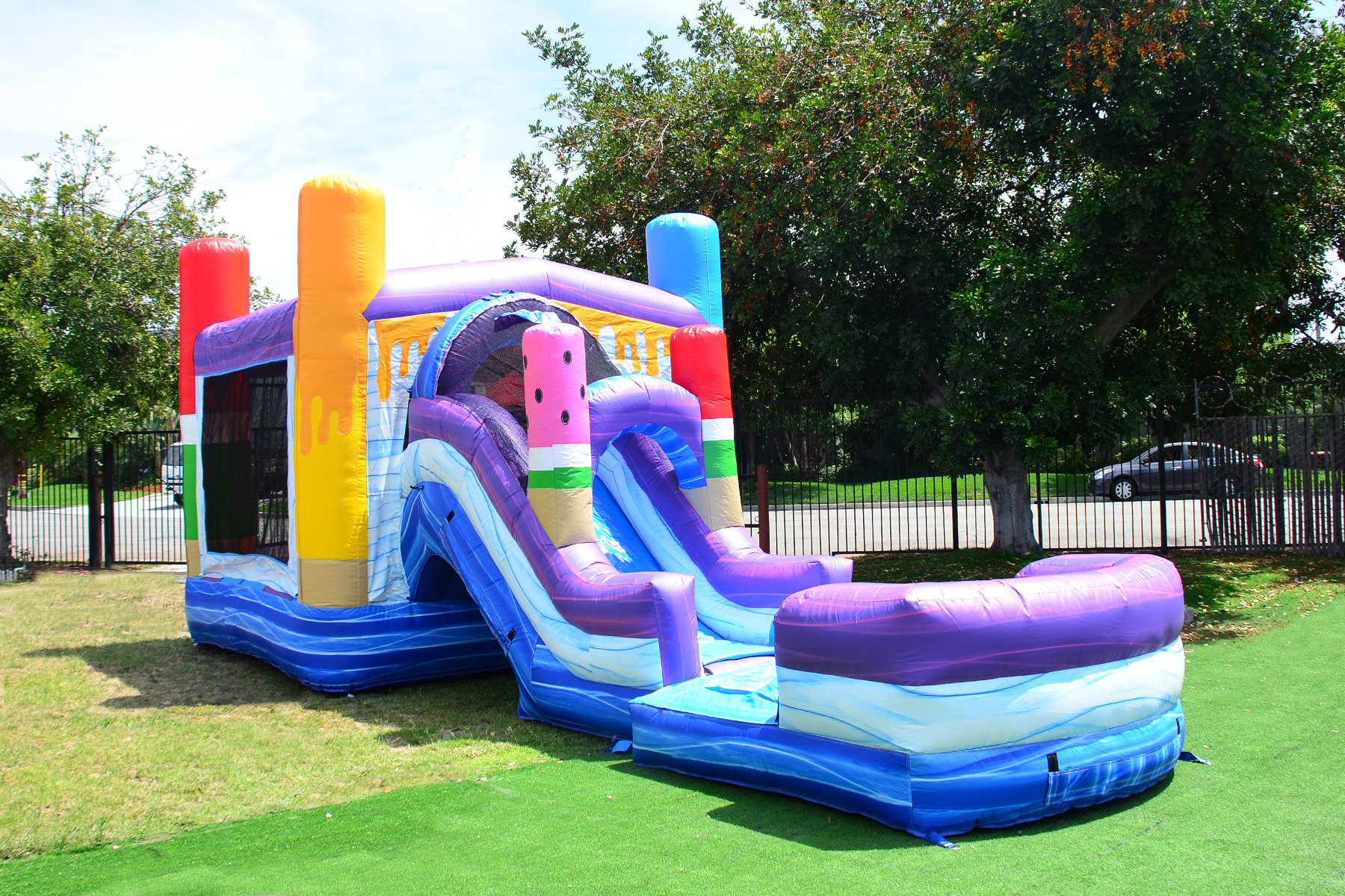 JumpOrange Ice Pops Bounce House Water Slide Combo with Splash Pool ...