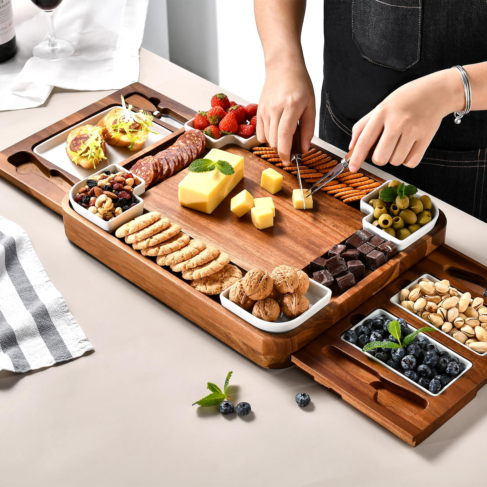 APPENIN WINTER PARK CORP Acacia Cheese Board Set, Square Shaped ...