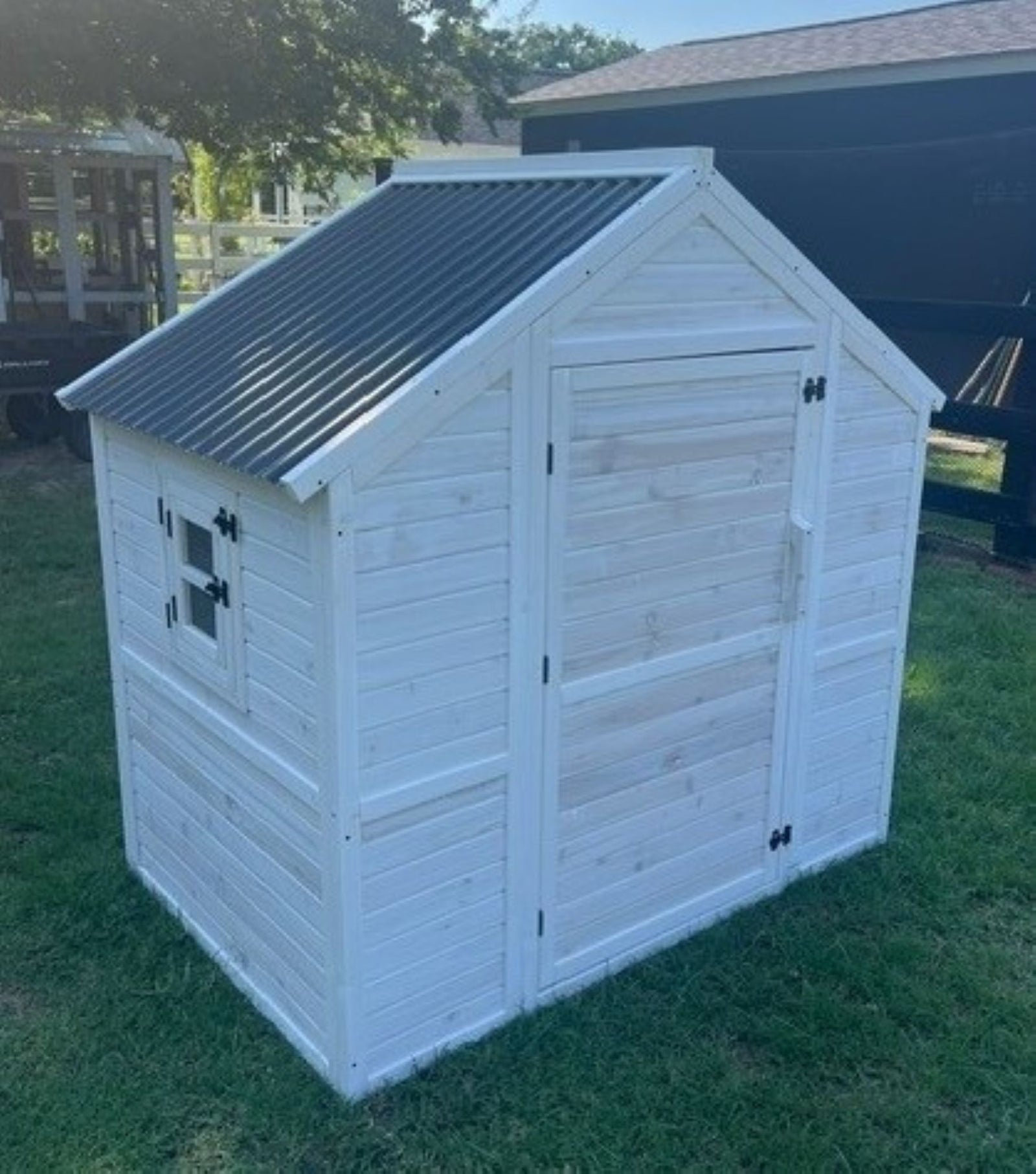 Zylina Modern Nesting House - Poultry Pen Connection - Wayfair Canada