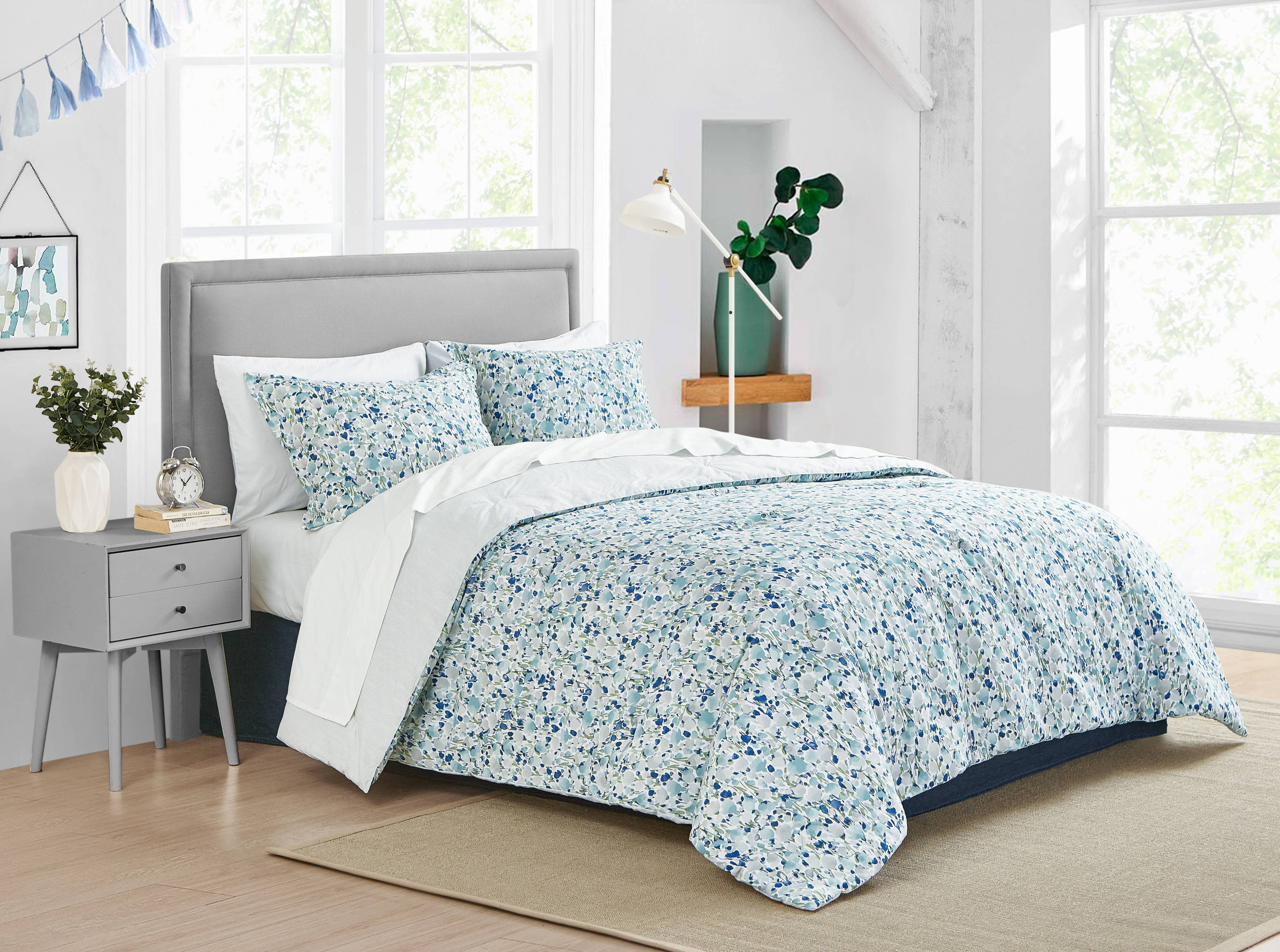 Poppy & Fritz Standard Cotton Reversible Duvet Cover Set & Reviews ...