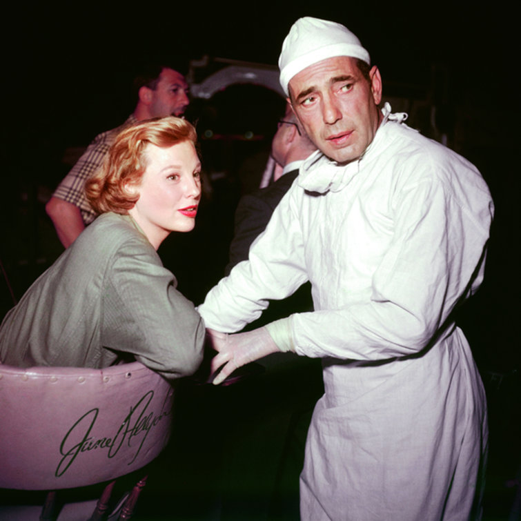 Globe Photos Entertainment Humphrey Bogart Humphrey Bogart And June ...