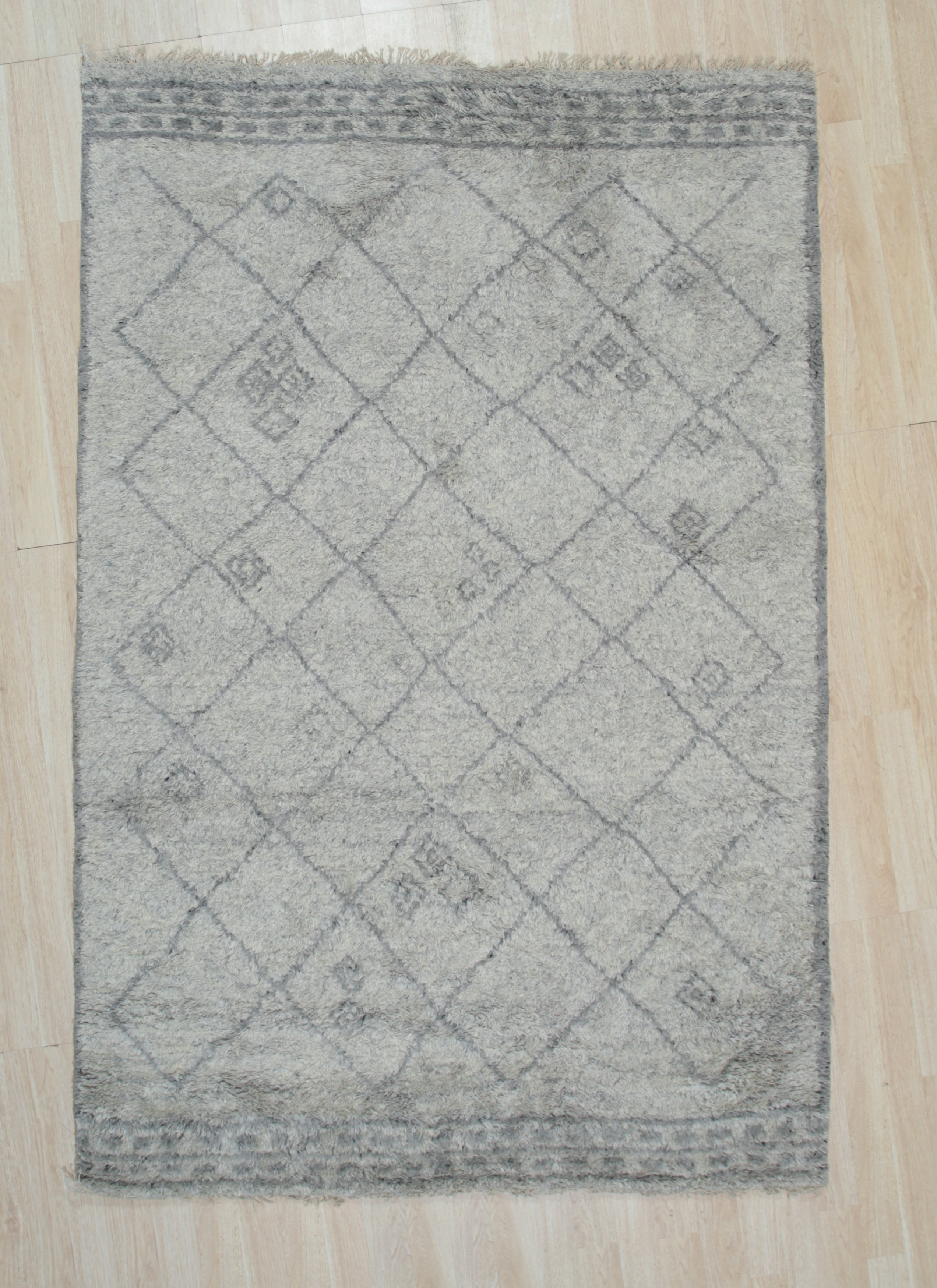 Foundry Select Captivating Moroccan Gray Hand Knotted Wool Rug | Wayfair