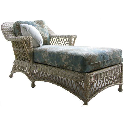 White Wicker Chaise Lounges You'll Love - Wayfair Canada