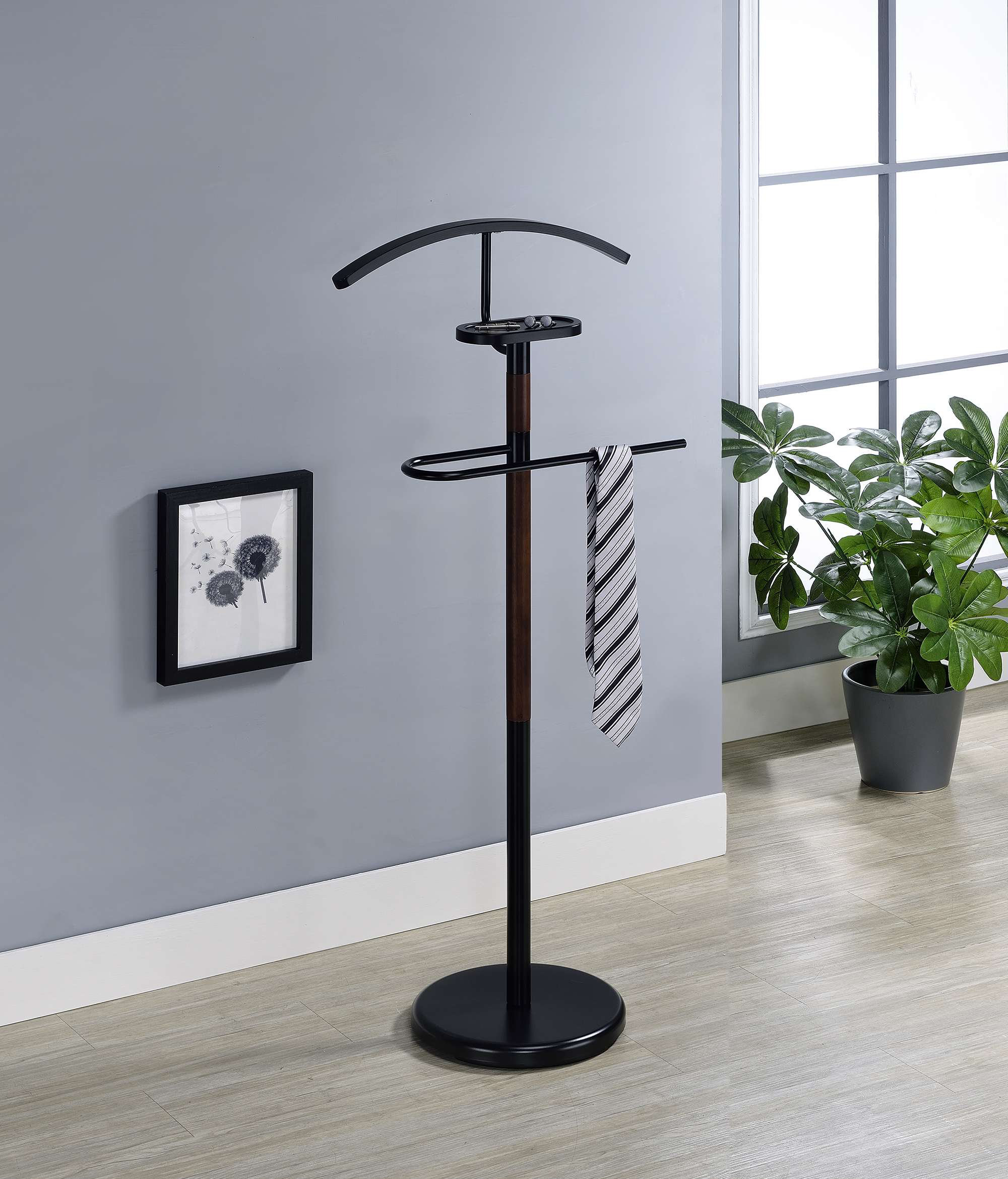 Rebrilliant Sevannah Warren Metal Suit Valet Stand, Clothes Rack ...