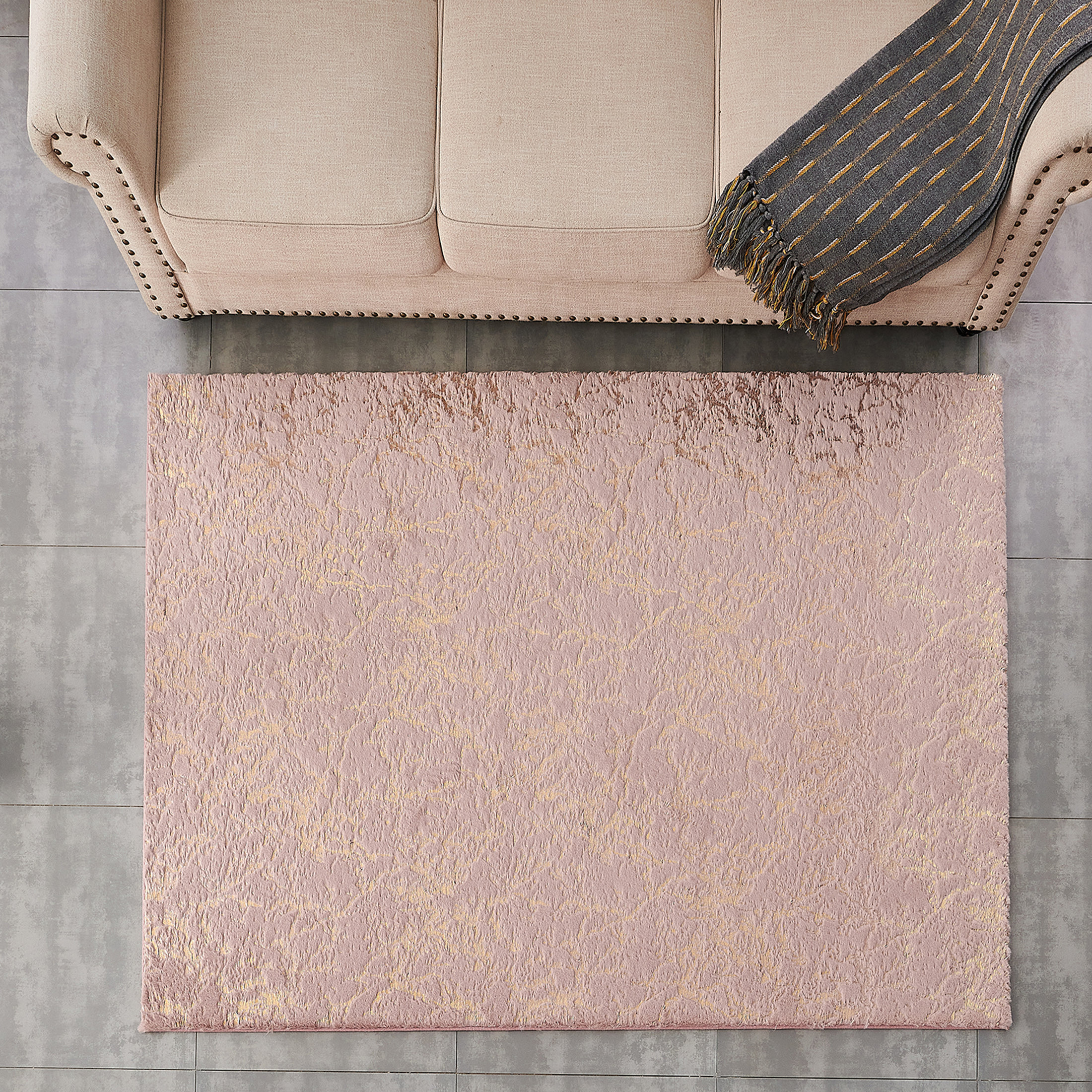 Mercer41 Glamorous Dust Pink Abstract Gold-Accented Chinchilla Rug ...