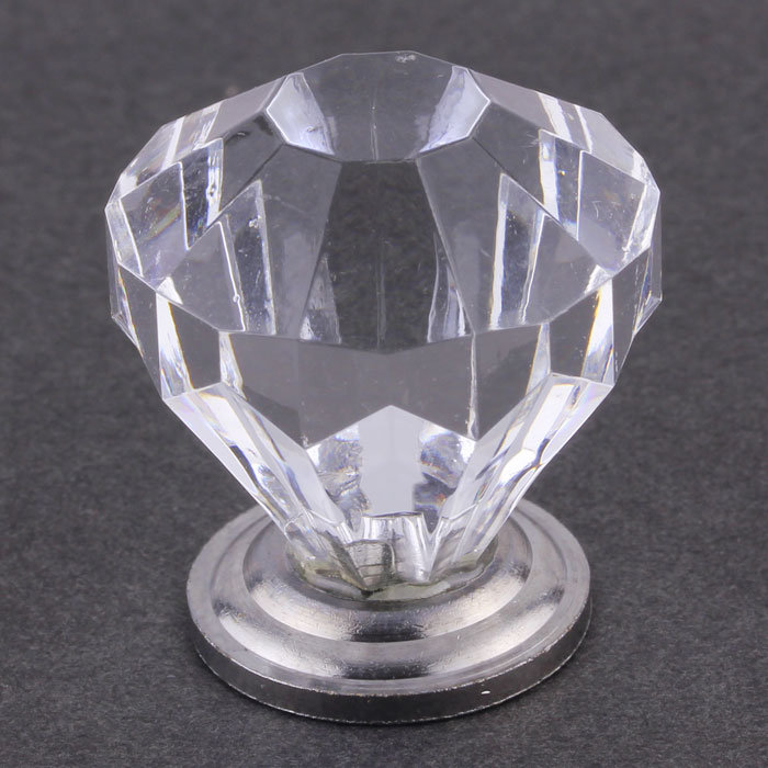 D. Lawless Hardware (5 Pack) 1-1/4 inch Diamond Cut Knob Clear with ...