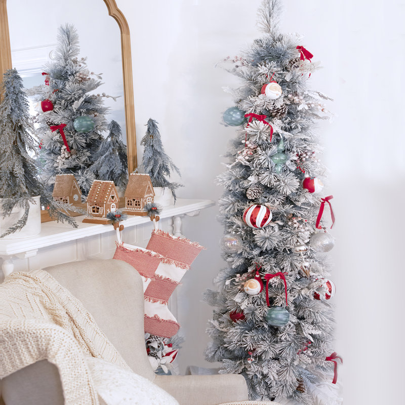 HGTV Home Collection Ric Rac Border Stocking | Wayfair