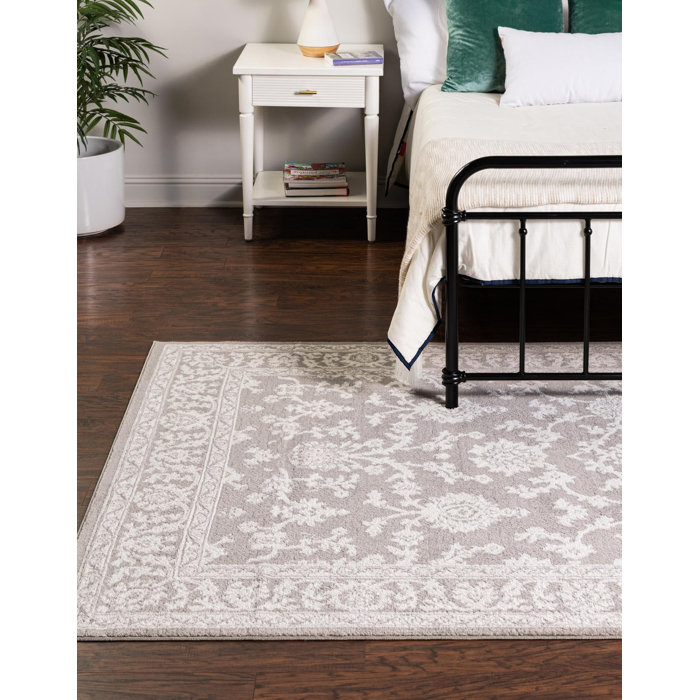 Andover Mills™ Hillyer Floral Rug & Reviews | Wayfair