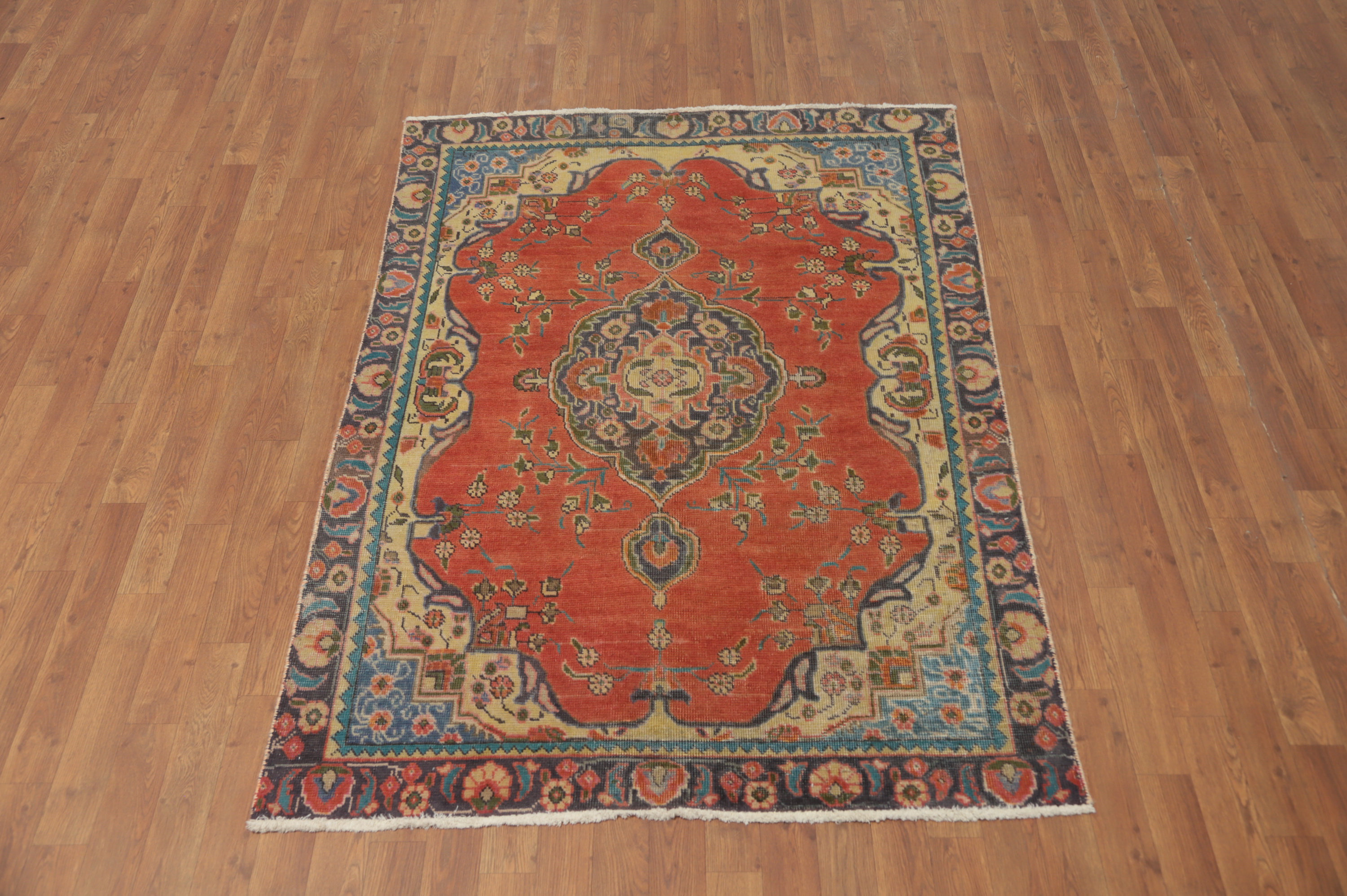 Bloomsbury Market Traditional Wool Traditional Area Rug 4x6 | Wayfair